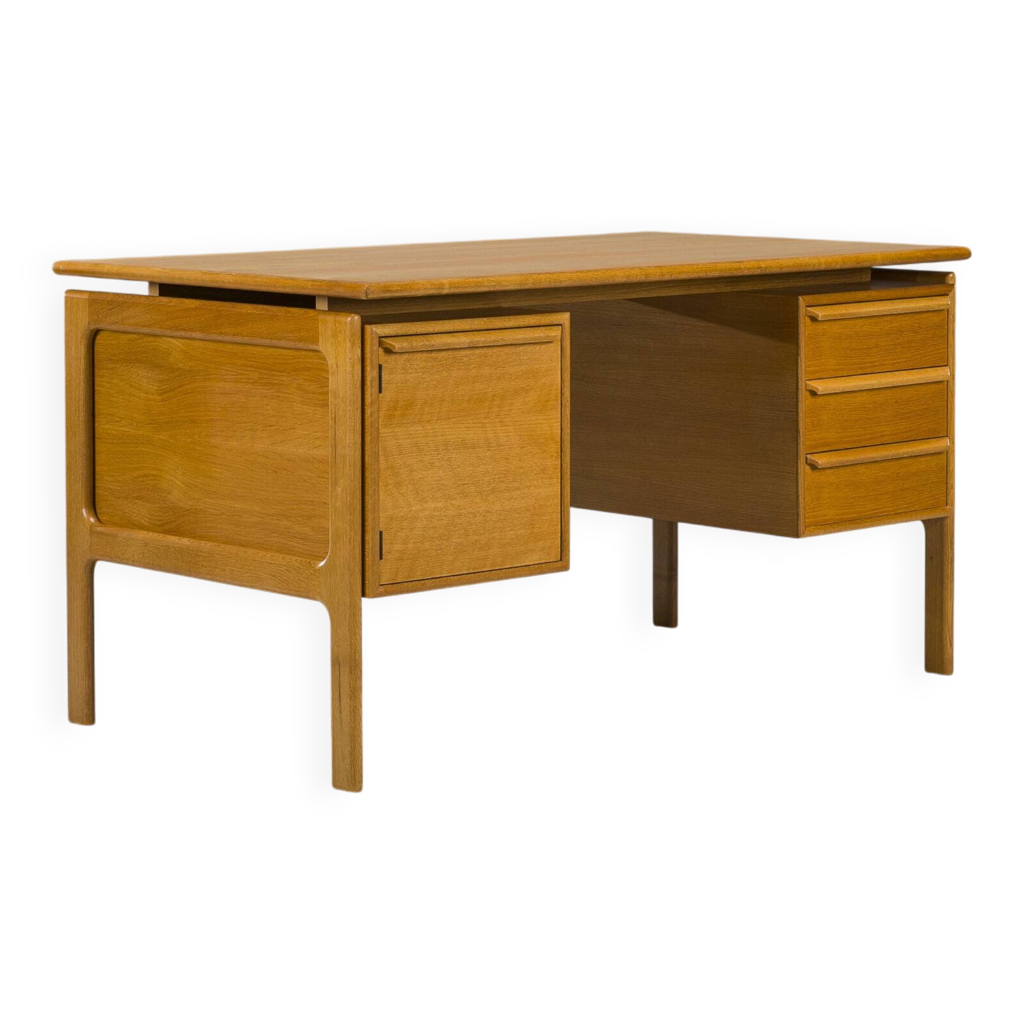 Bureau en chêne par GV Møbler, années 1970 | Selency