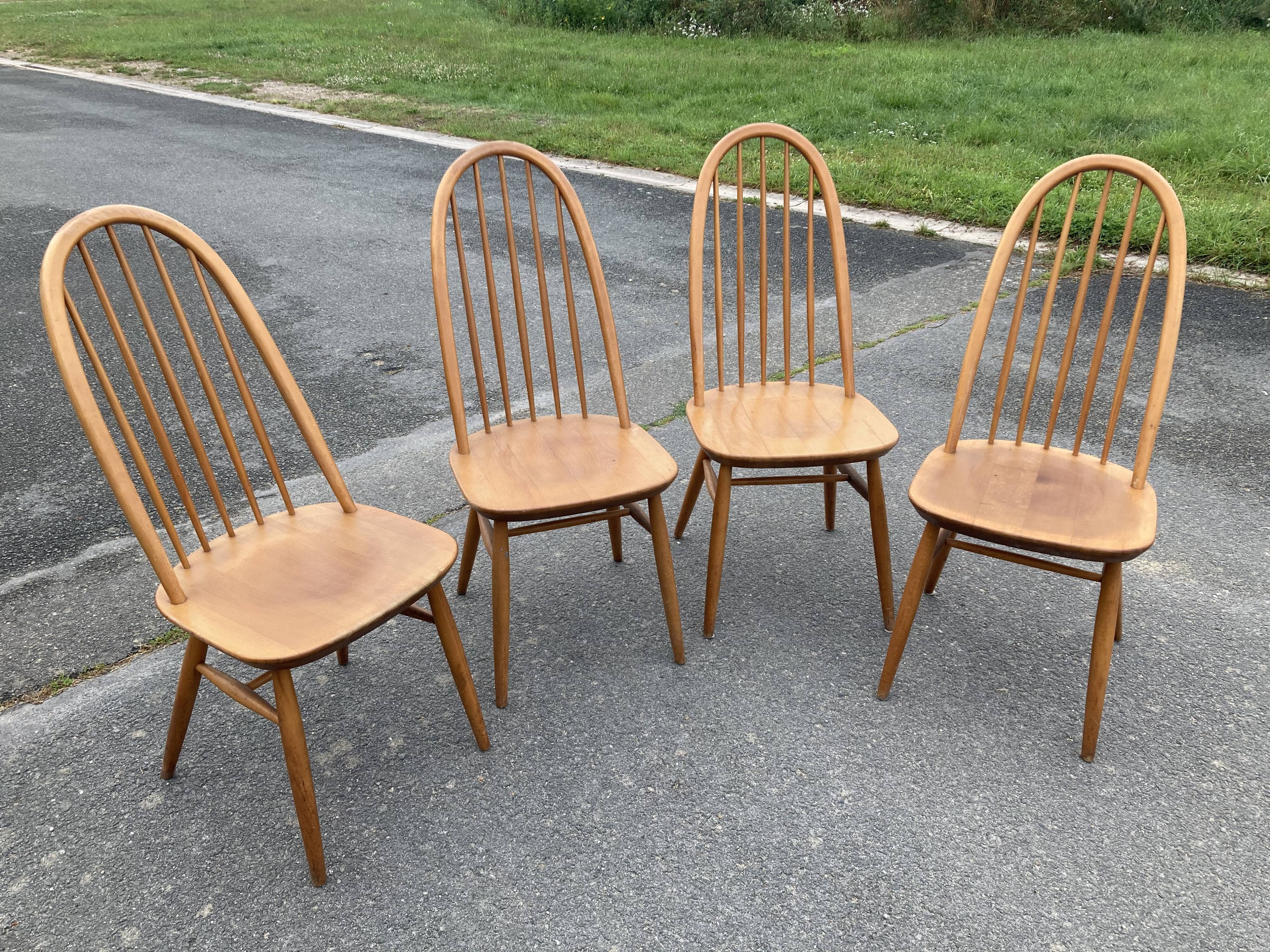 Suite de 4 anciennes chaises Ercol , modèle Windsor | Selency