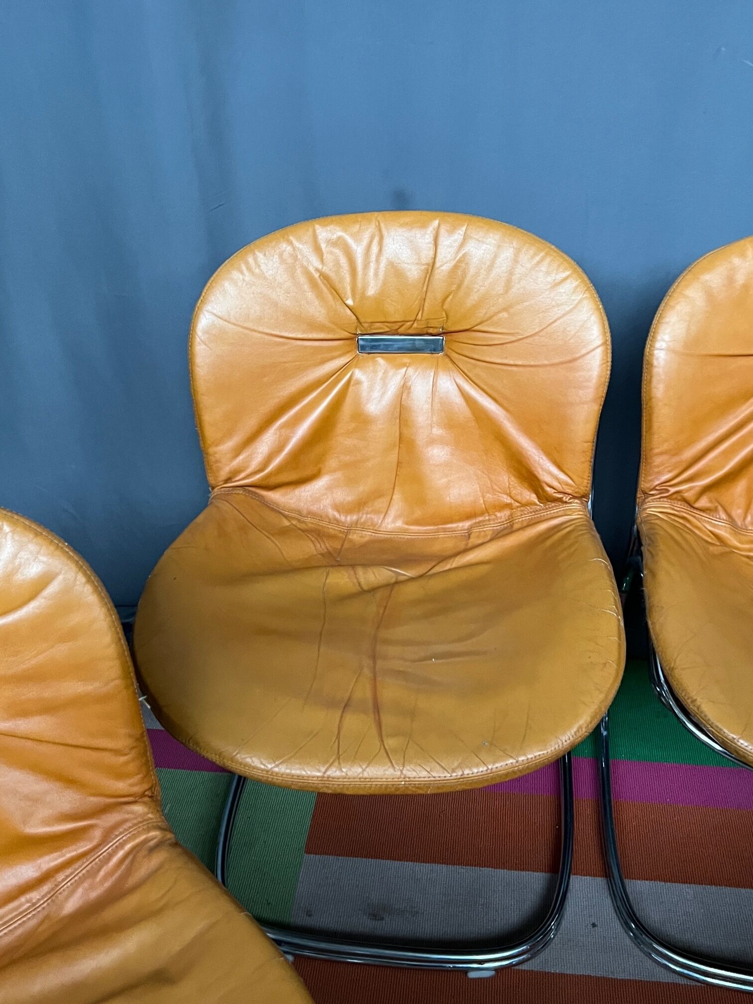 Suite de 4 chaises design vintage "Sabrina". Gaston Rinaldi | Selency