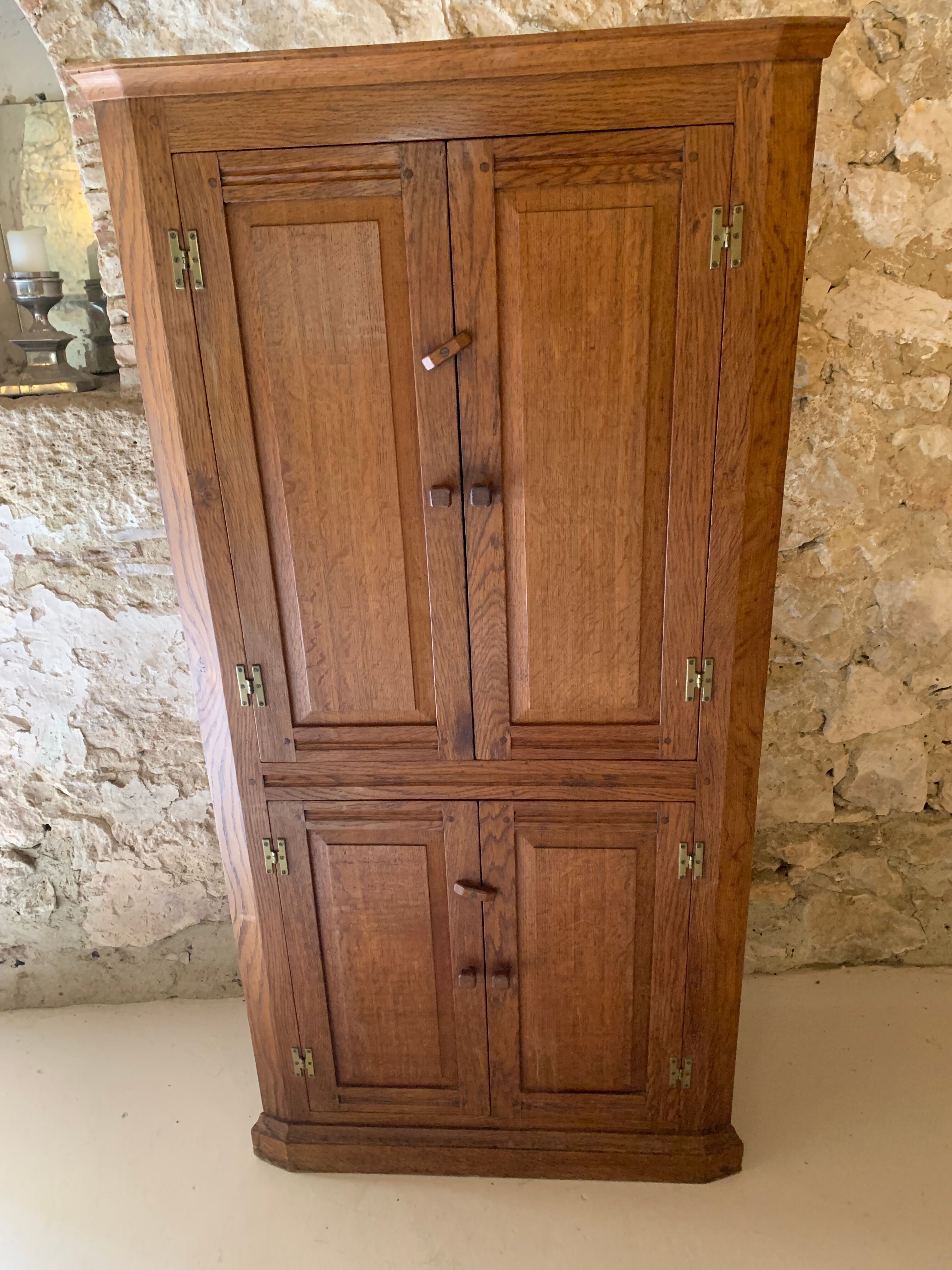 Meuble d'angle en chêne Anglais "Jack Grimble " | Selency