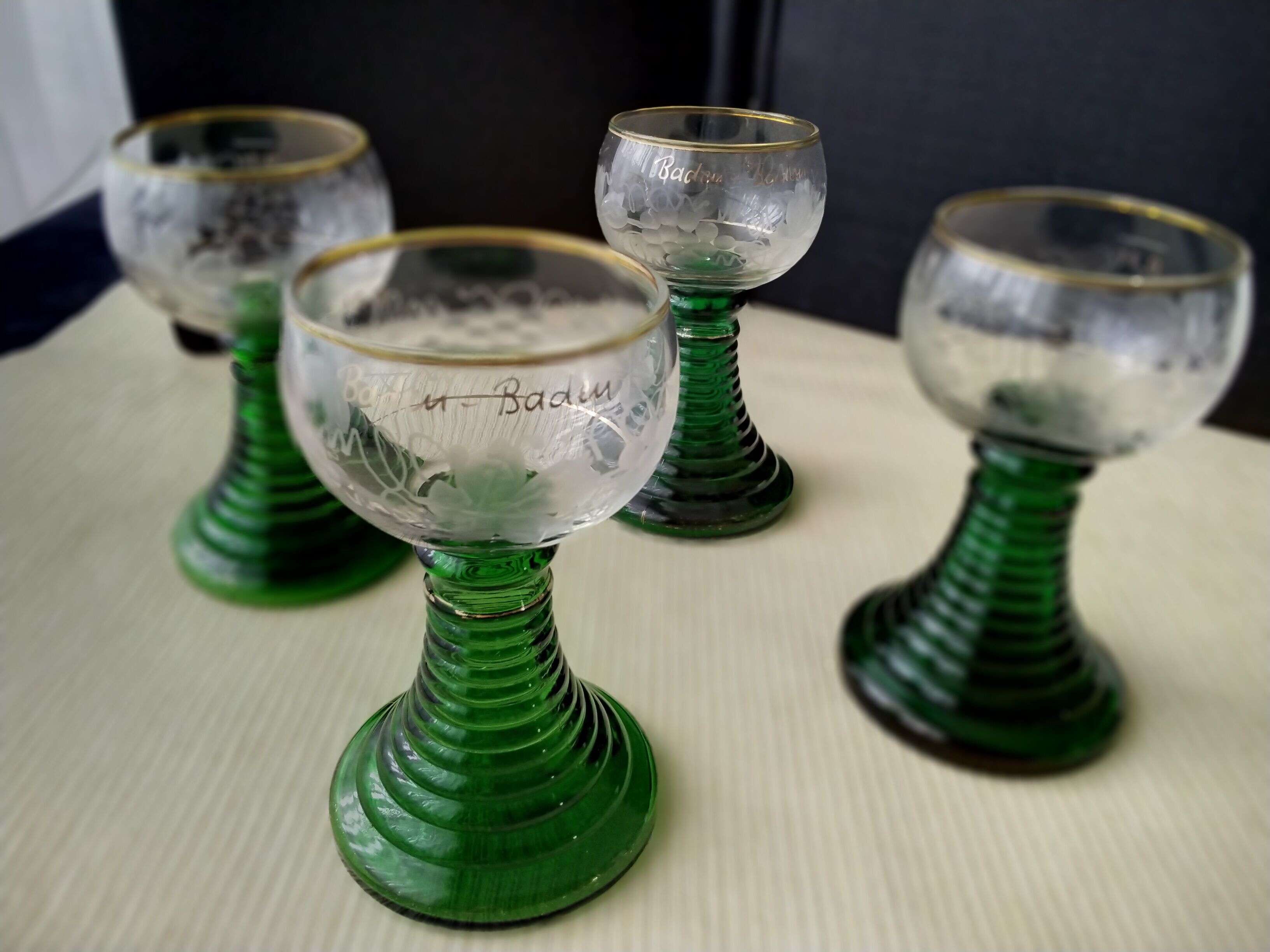 4 Verres à vin blanc d'Alsace anciens type Roemer | Selency