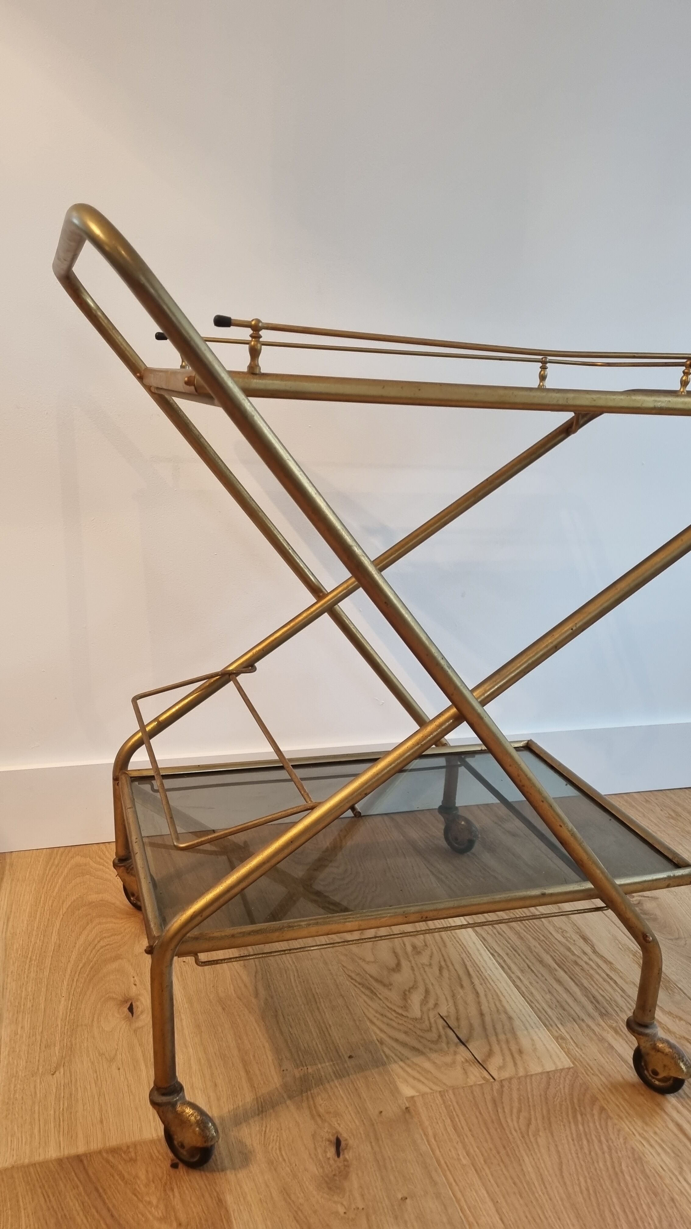 Desserte pliante dorée vintage | Selency