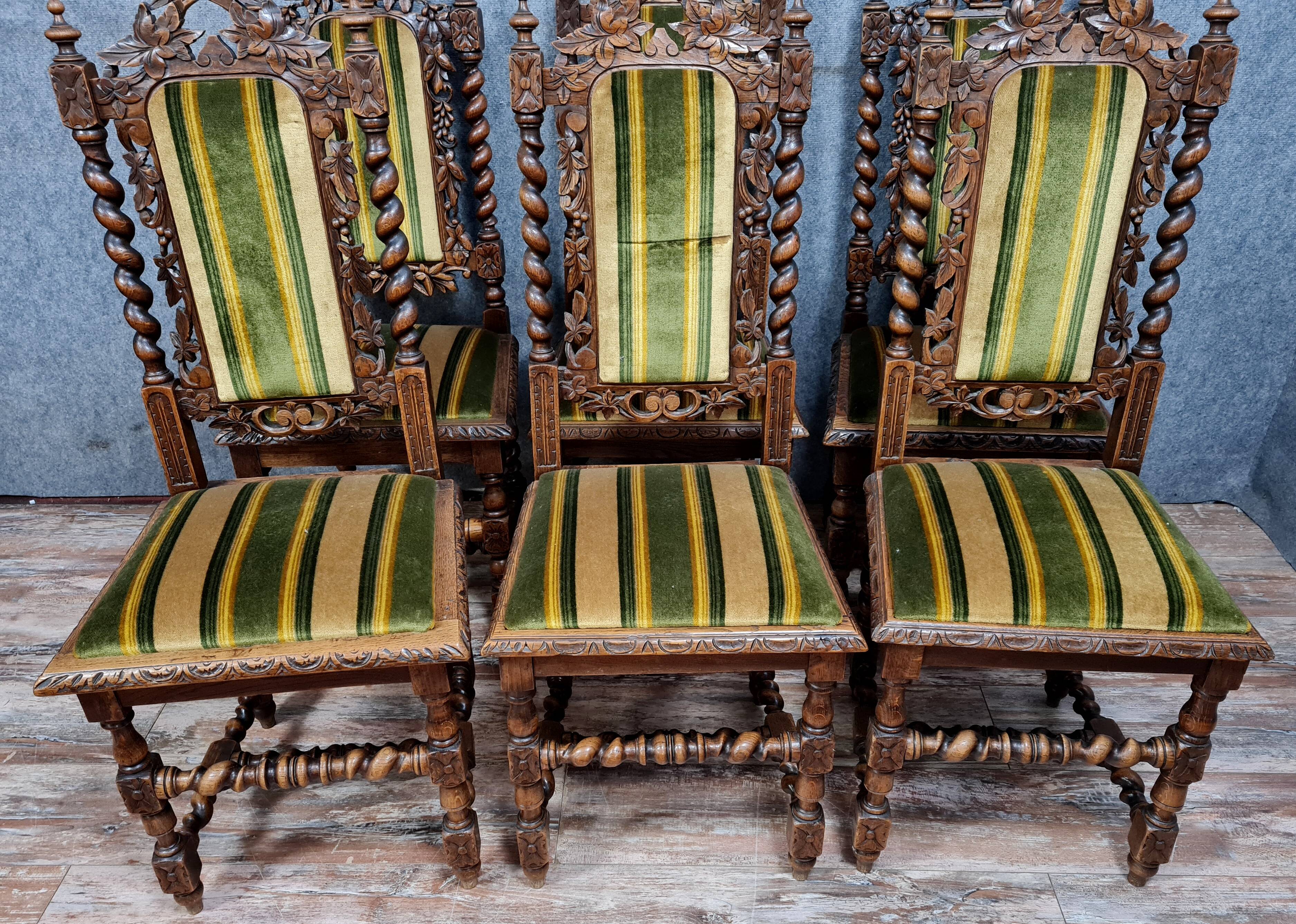 Série de 6 chaises Renaissance en chêne massif vers 1850 | Selency