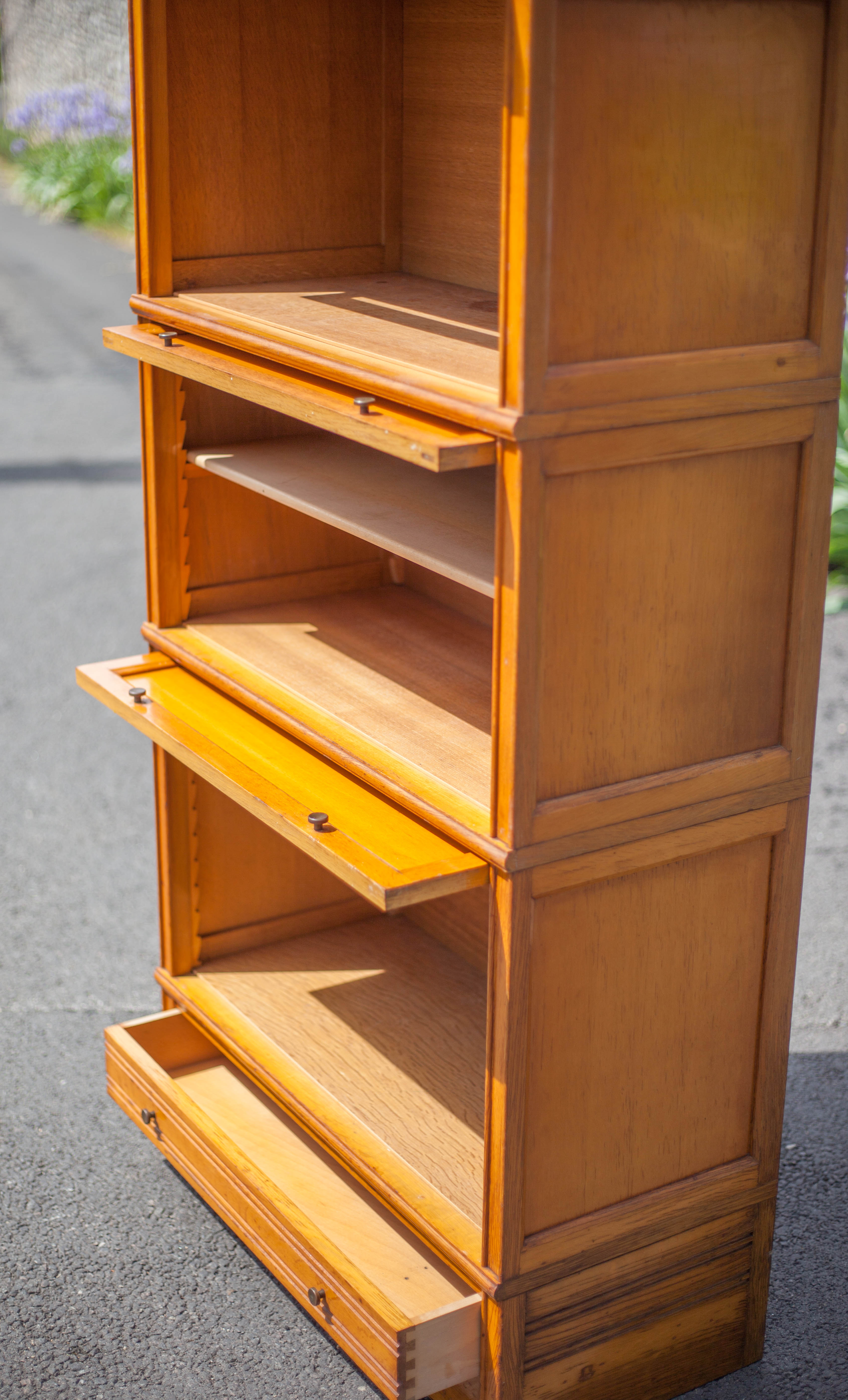 Meuble de rangement MD, meuble bibliothèque années 70 | Selency