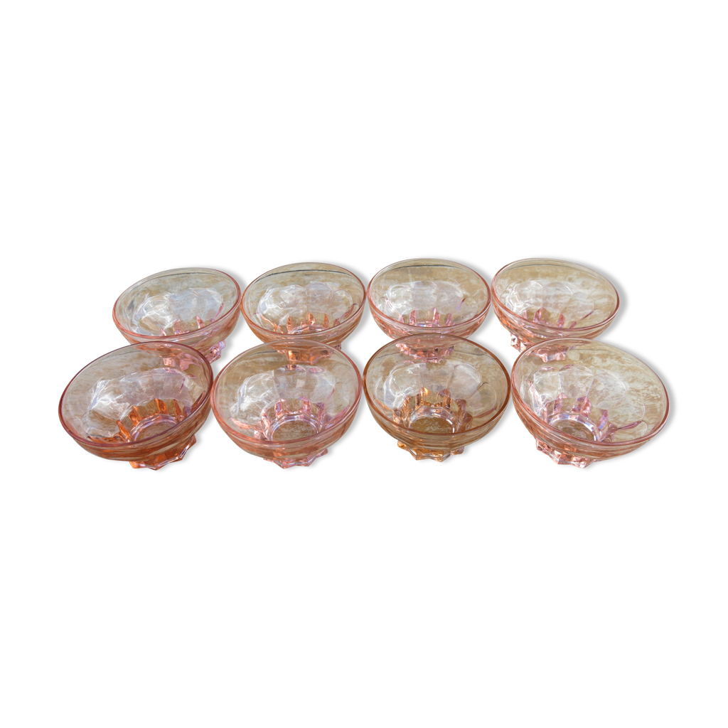 8 coupes rose type rosaline de chez Arcoroc à digestif en très bon état ...