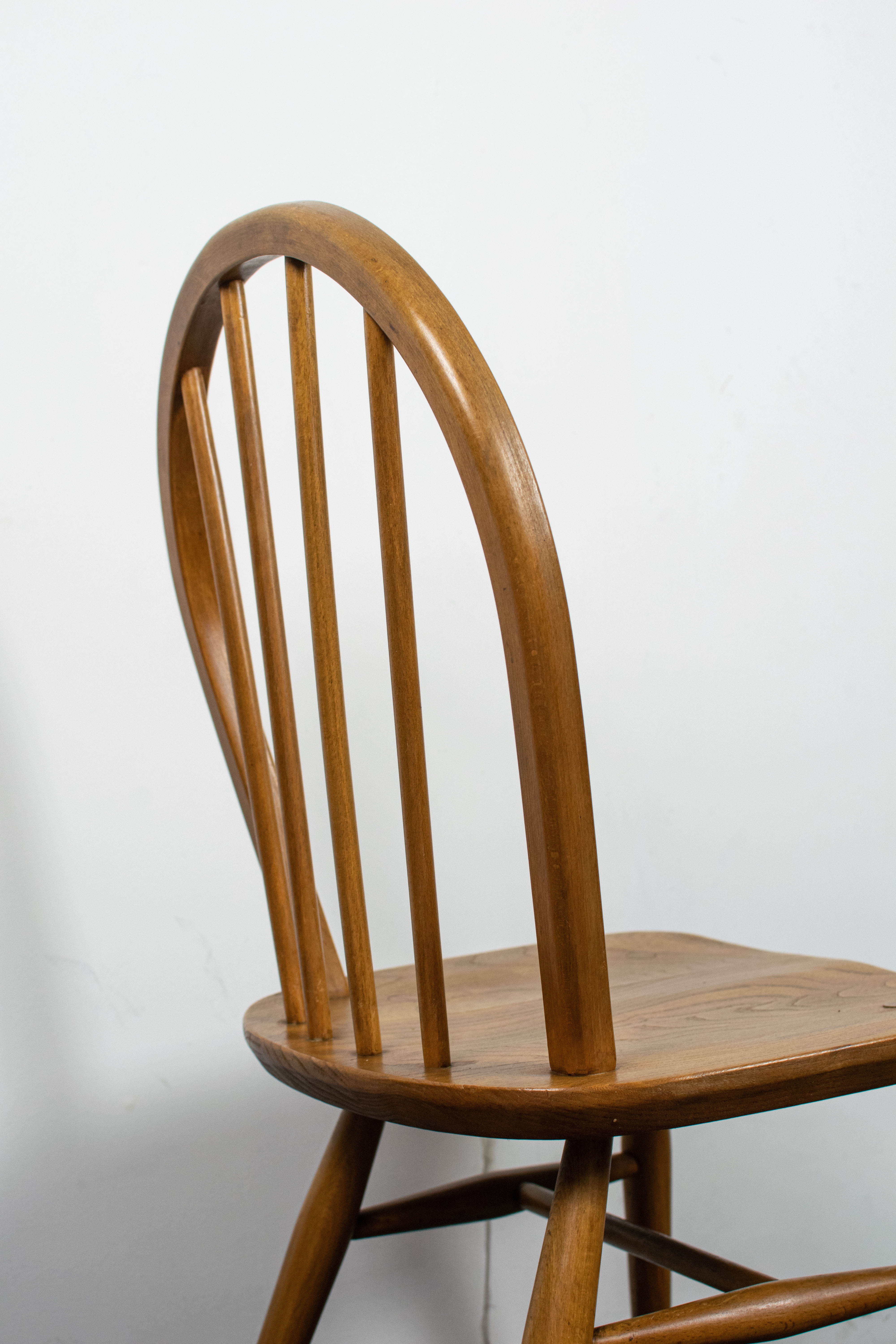 Chaise Ercol modèle 400 Windsor | Selency