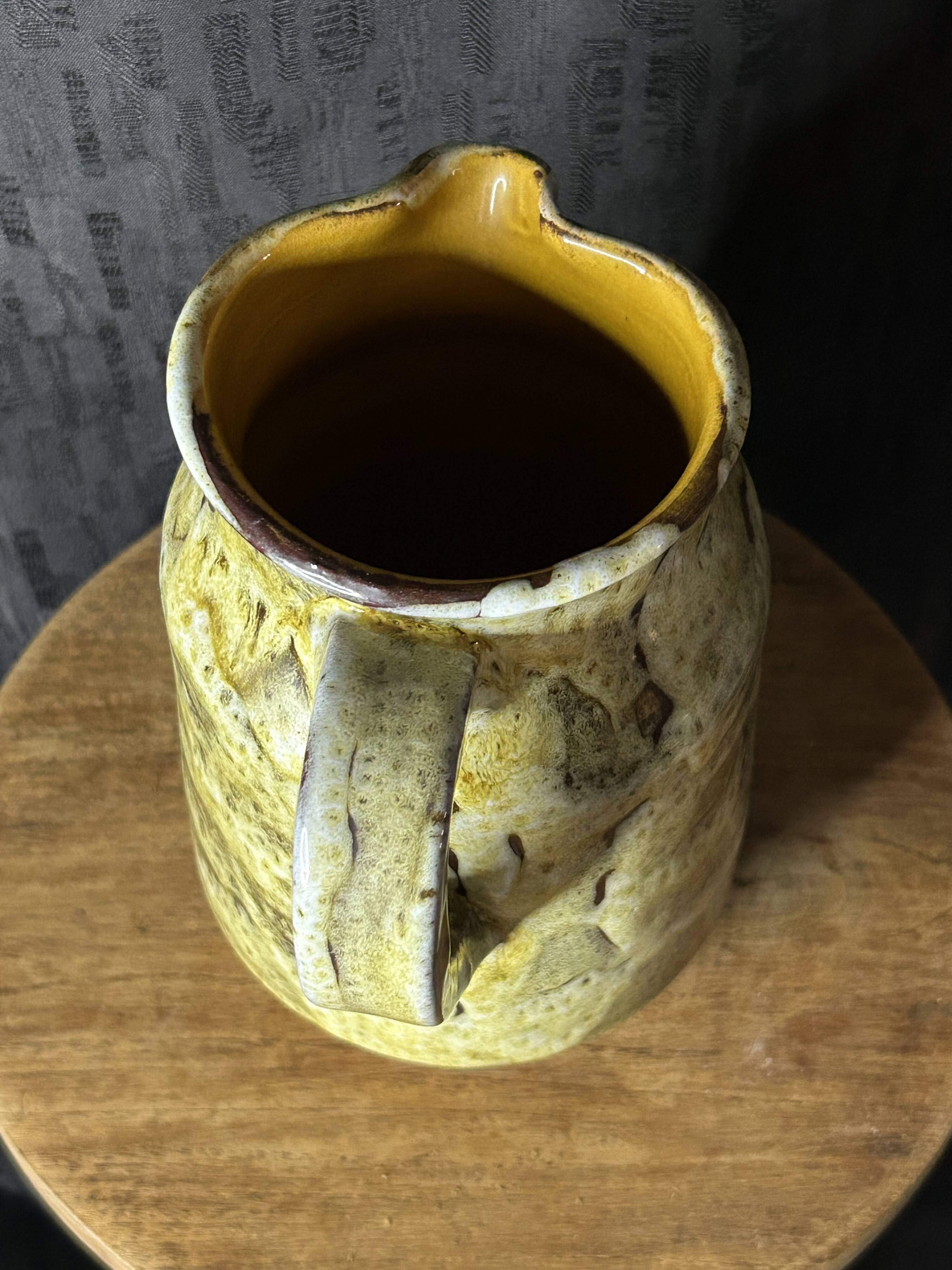 Céramique Vallauris Francis Bongiovanni - Pichet à eau style brutaliste - 1950 | Selency