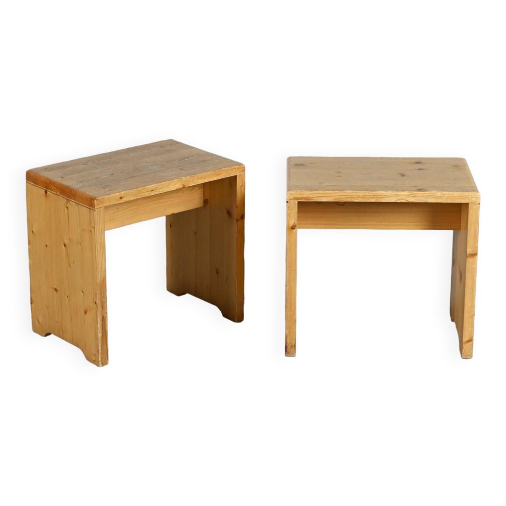 Paire de tabourets en pin, Alpes françaises circa 1970 | Selency