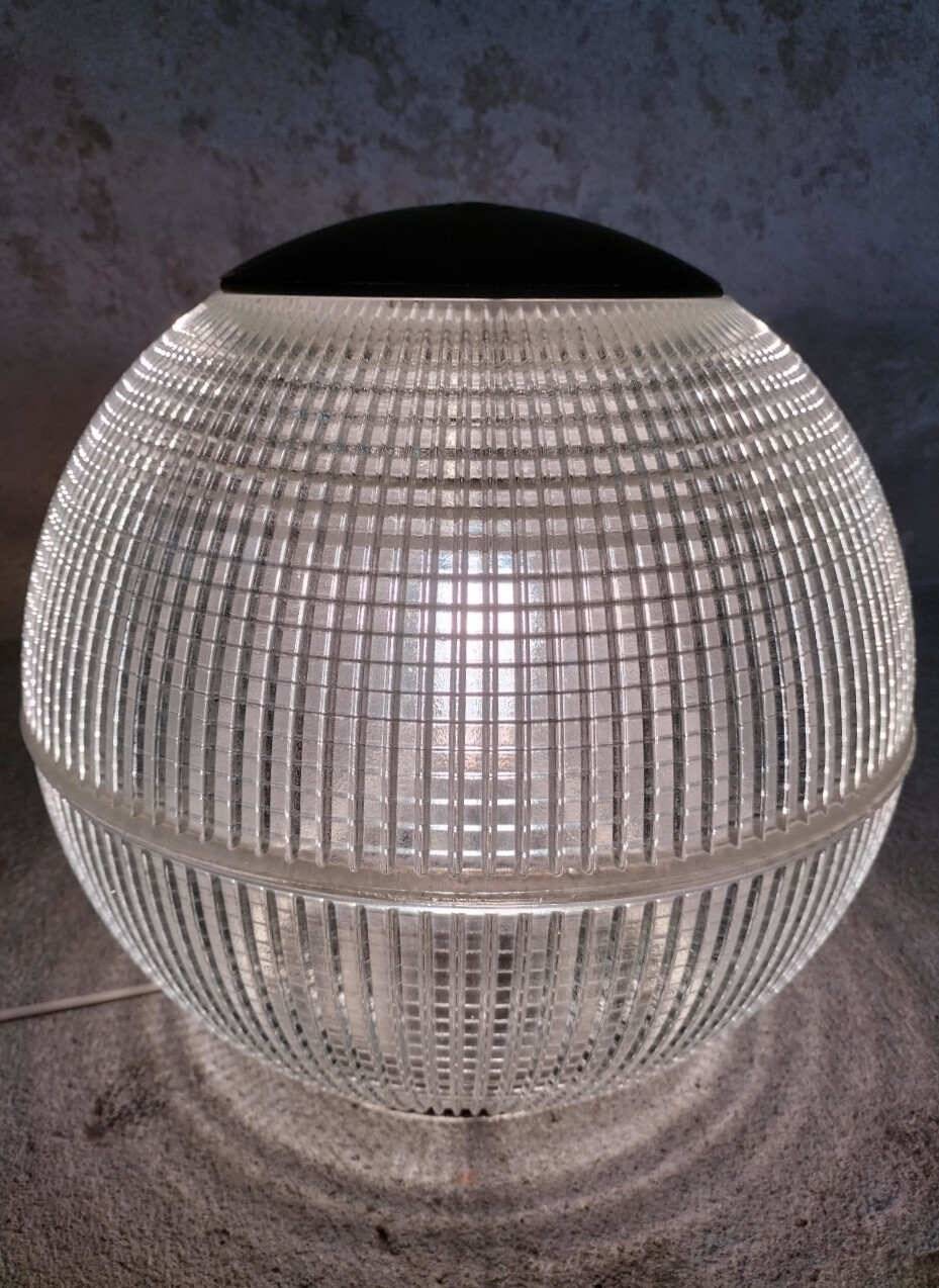 Lampadaire boule Holophane/Europhane | Selency