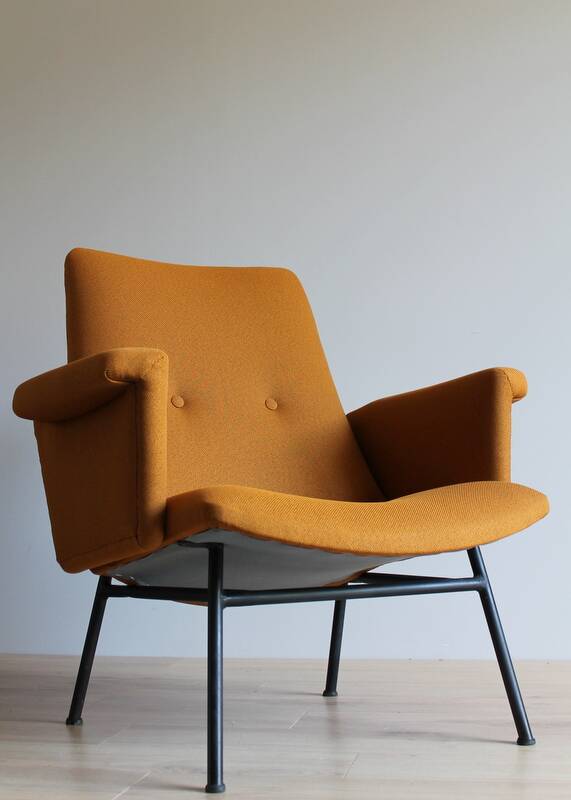 Paire de fauteuils SK660 Pierre Guariche pour Steiner | Selency
