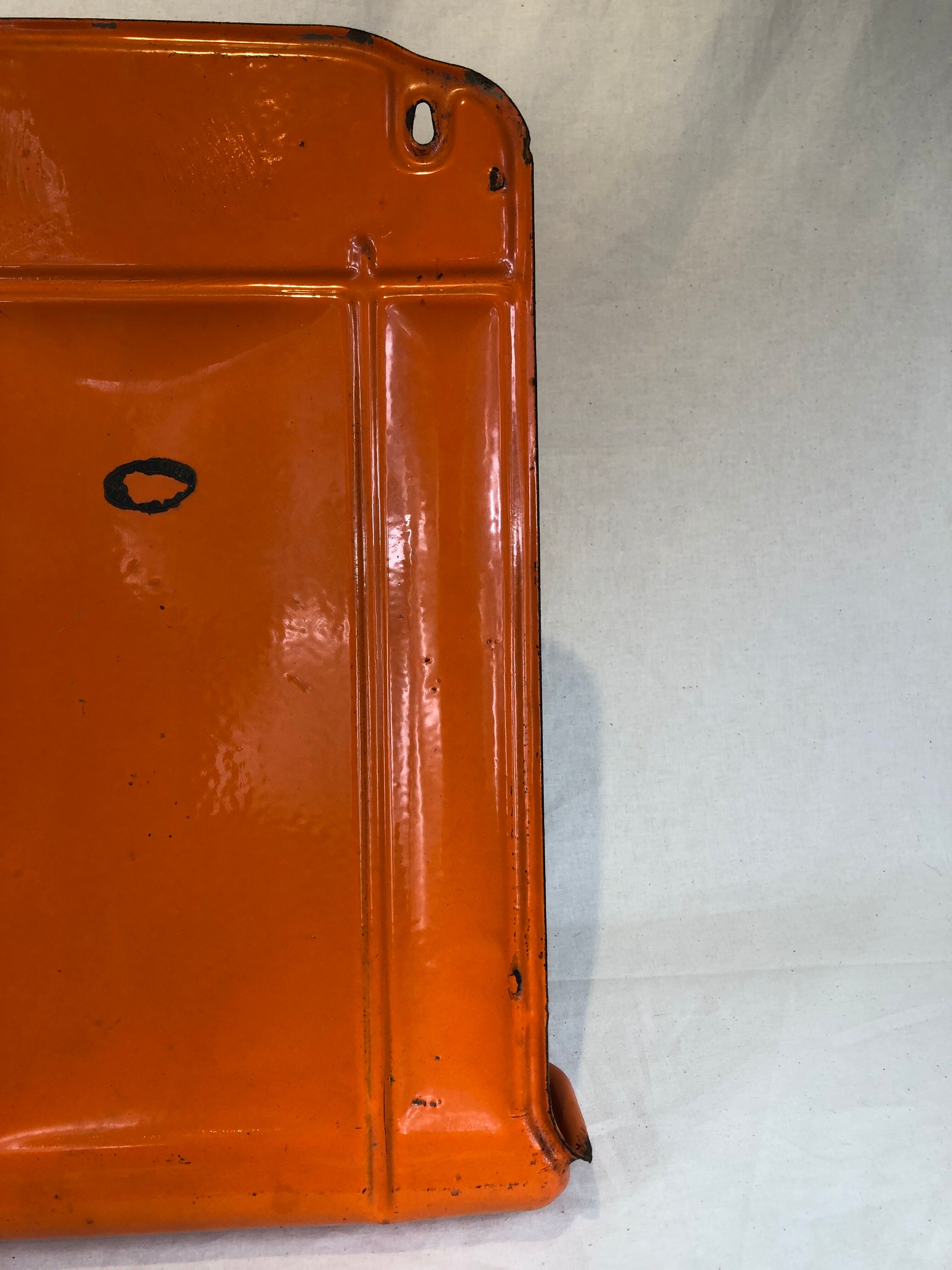 Porte louche en tôle émaillée orange vintage | Selency