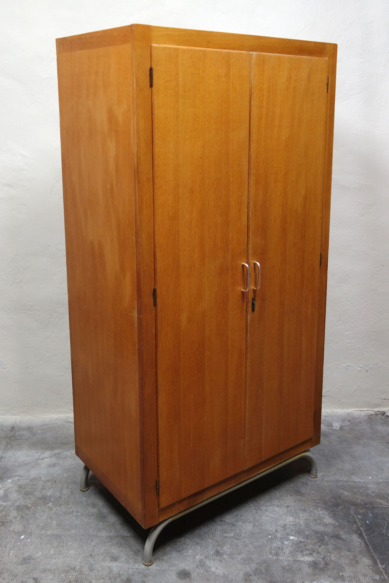 Armoire d'internat style Hitier années 60 | Selency