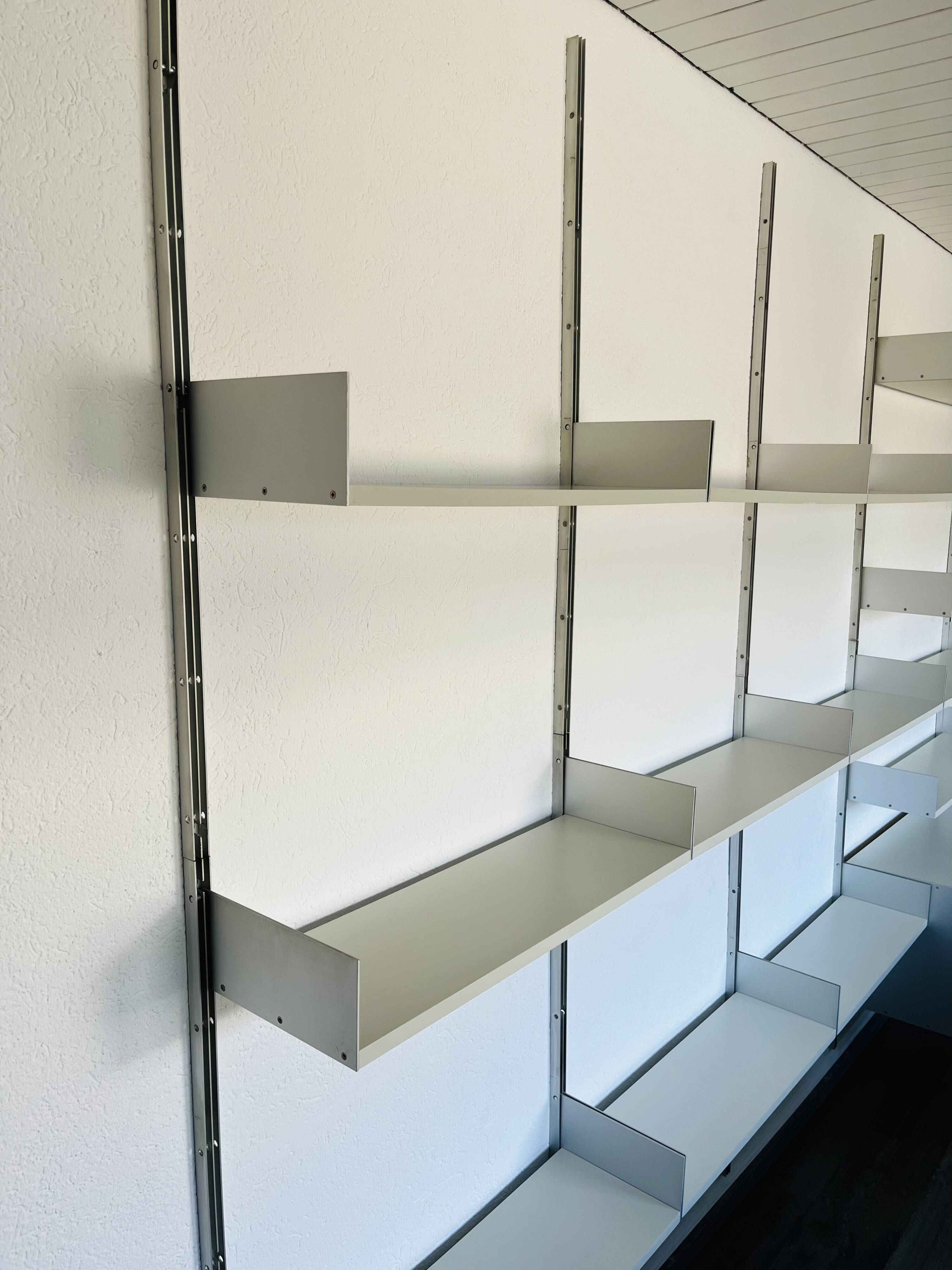 Bibliothèque modulable modèle Regal System 606 par Dieter Rams, 1970 ...