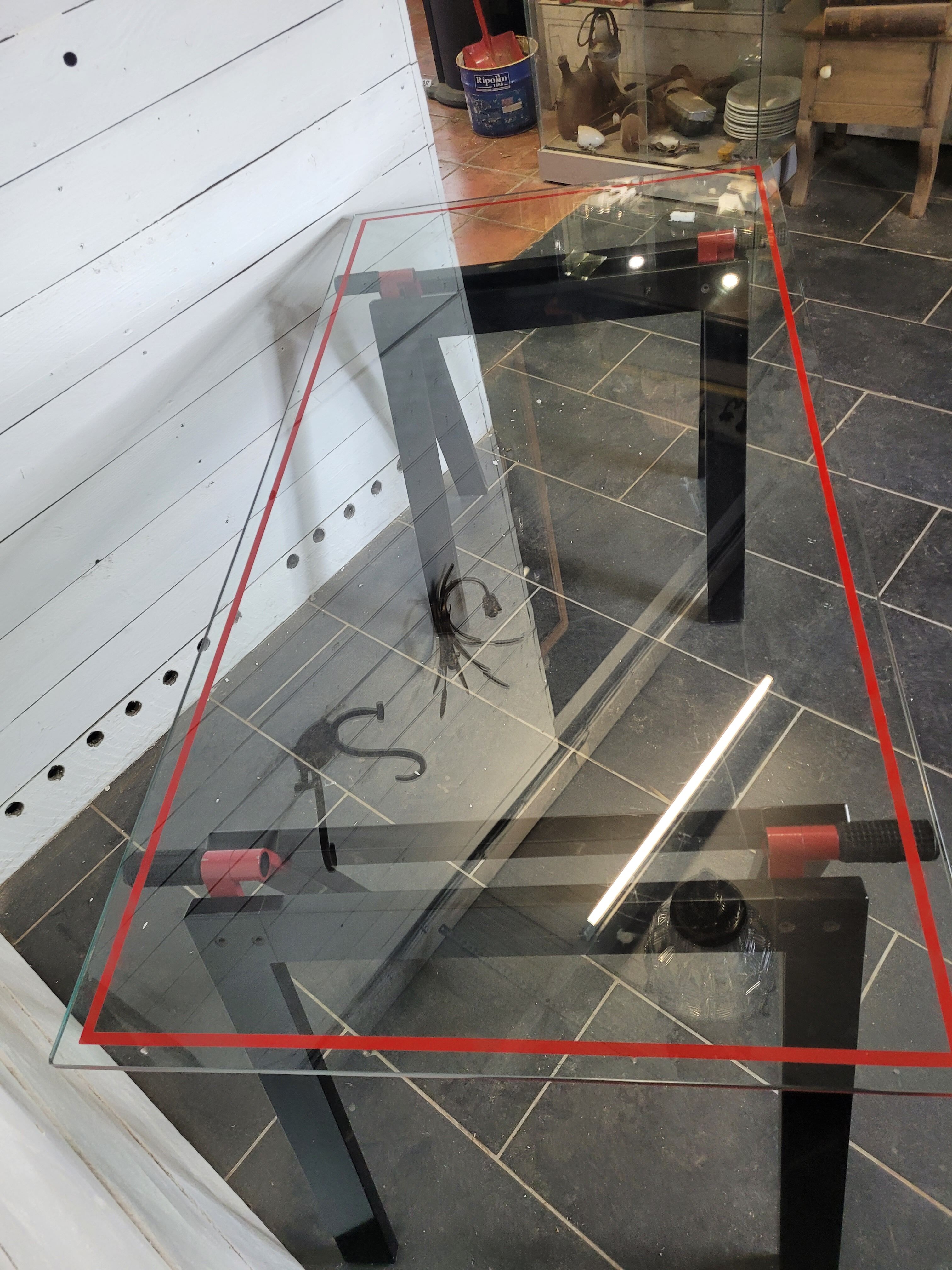 Bureau tréteaux modèle "Gaetano" design Aulenti, édité par Zanotta ...