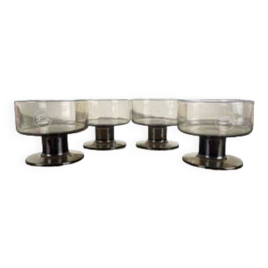 Coupe sà champagne ou à dessert portant le logo Mobil Pegasus, 1970 ...