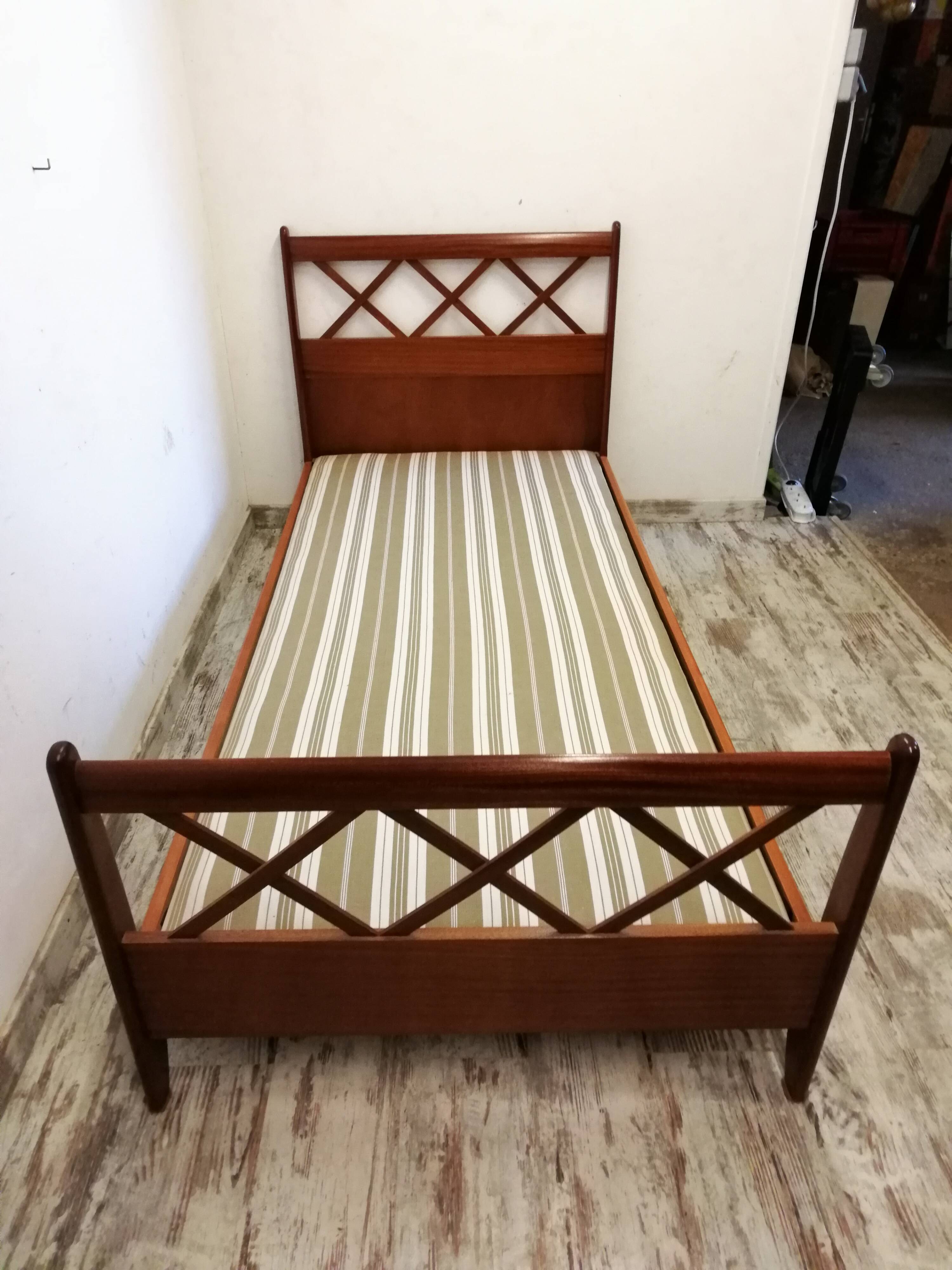 Lit style scandinave vintage | Selency