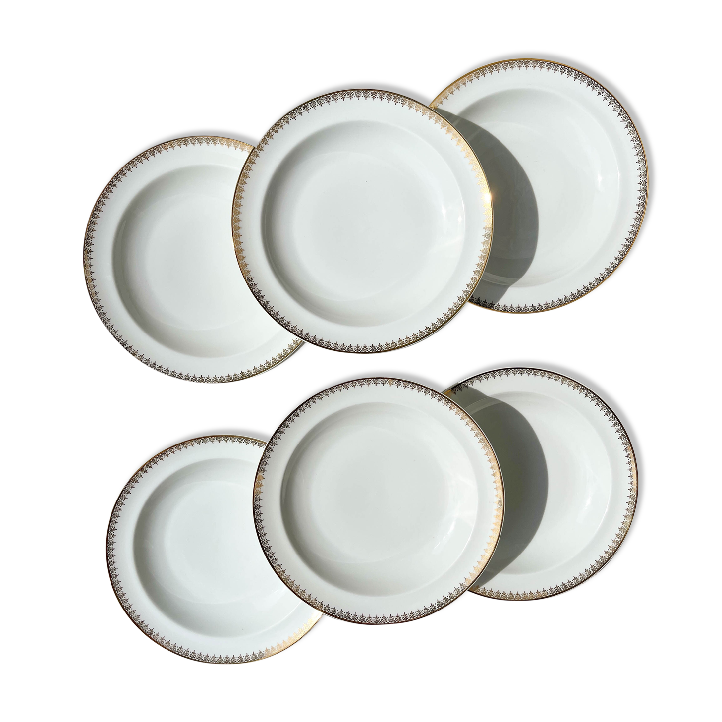 Assiettes Blanche Et Doré