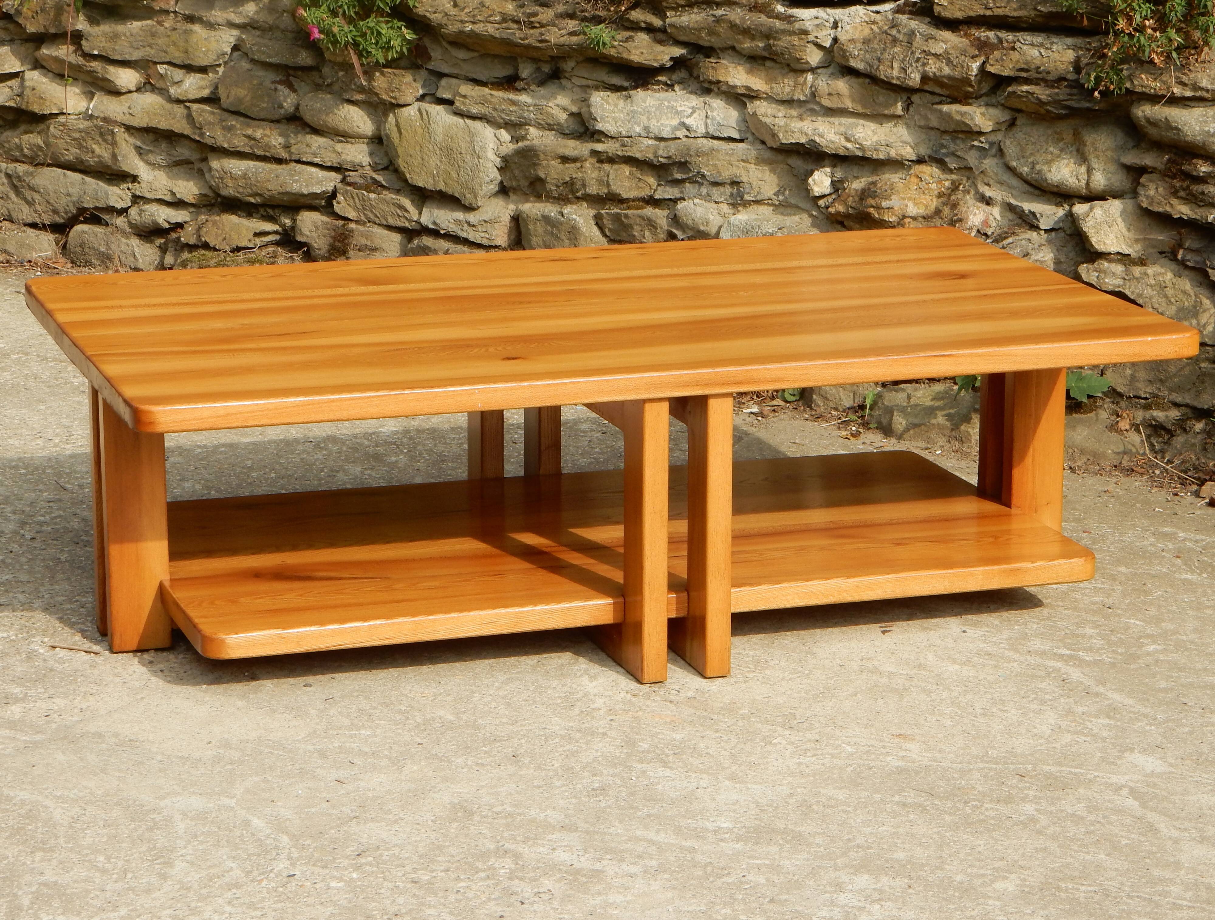 Grande table basse en orme style Perriand / Regain | Selency