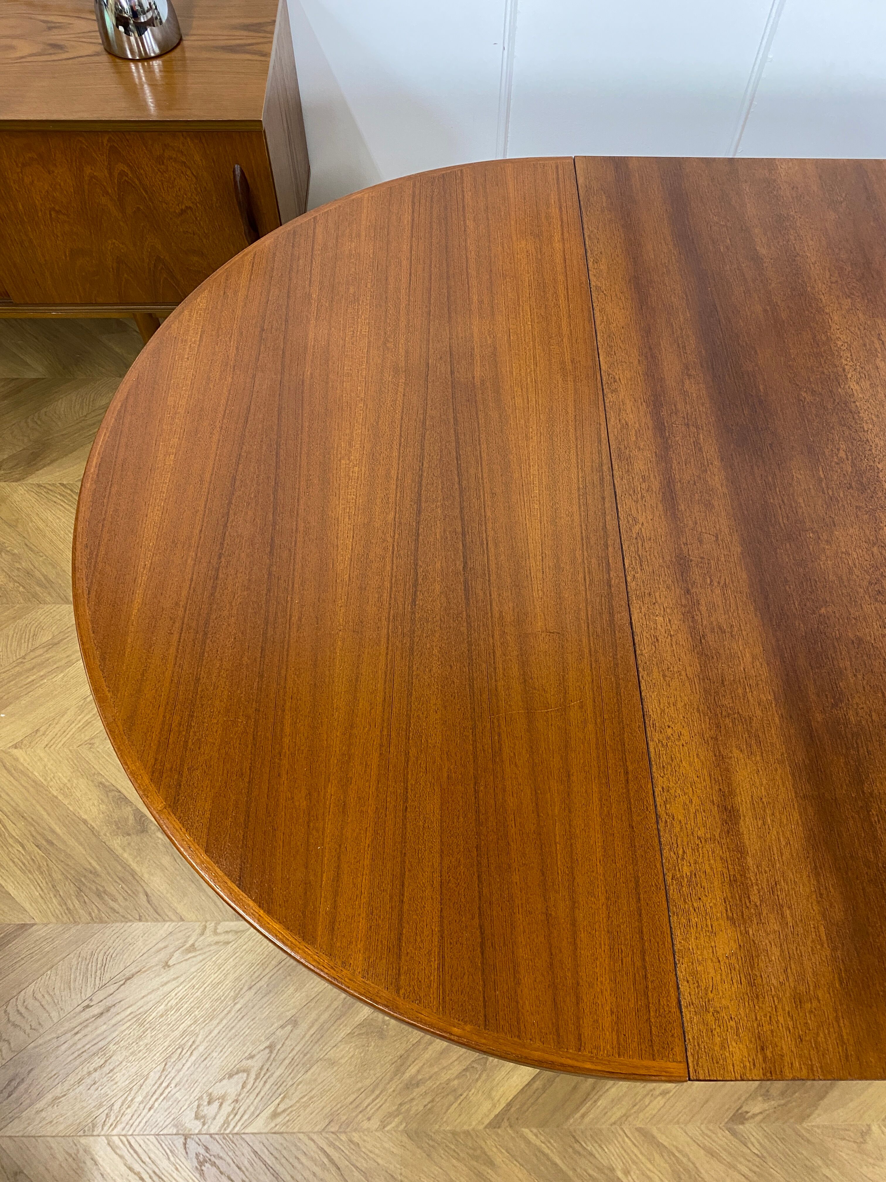 Table ronde scandinave avec rallonge | Selency