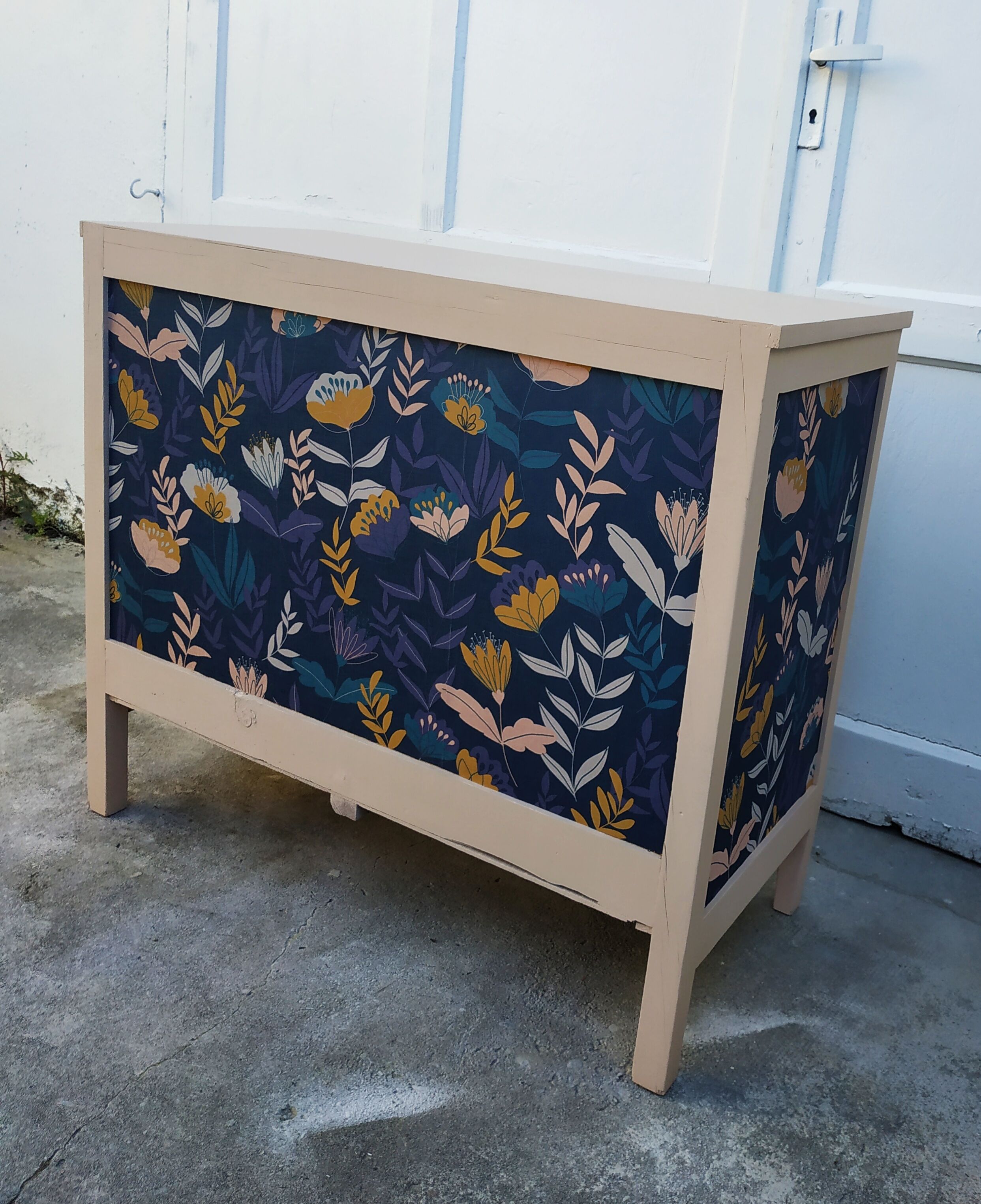 Commode vintage rose poudré | Selency