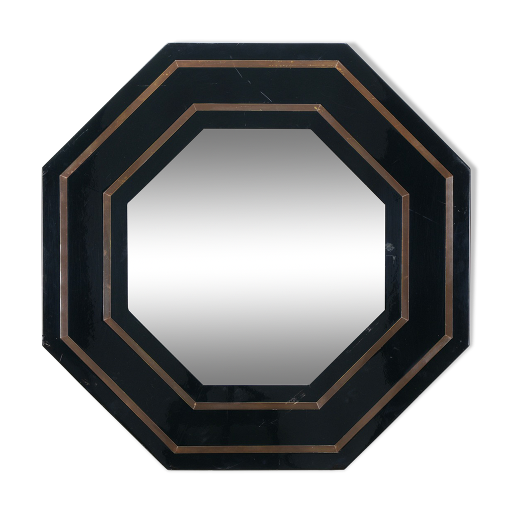Miroir Jean-Claude Mahey en laque et laiton, circa 1970 | Selency