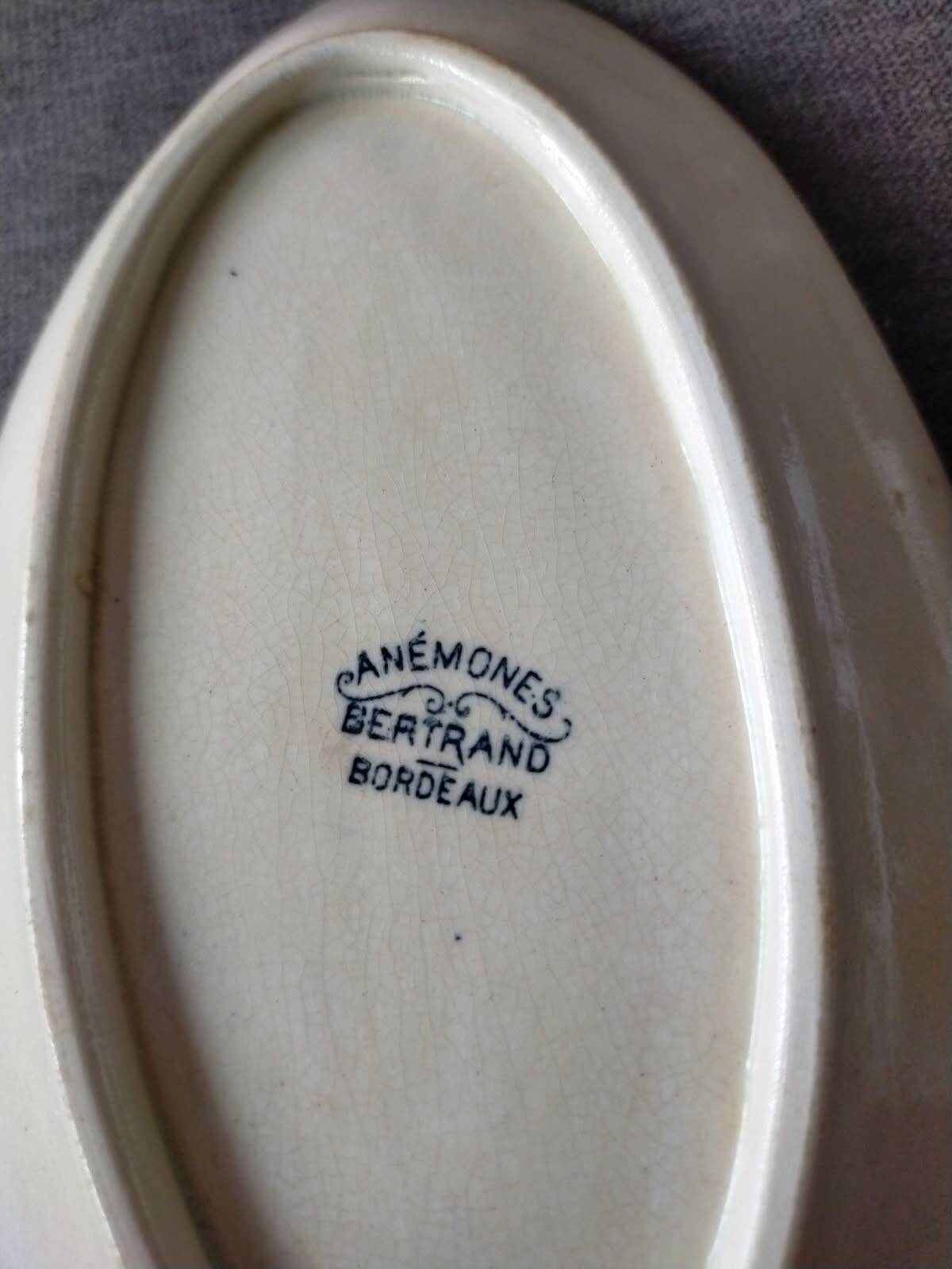 Ravier en faïence terre de fer L. Bertrand Bordeaux | Selency