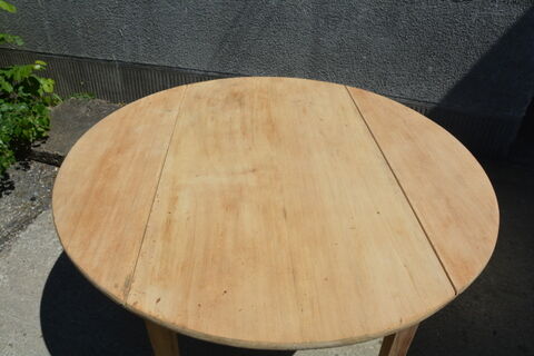 Table ronde rabattable, demi lune | Selency