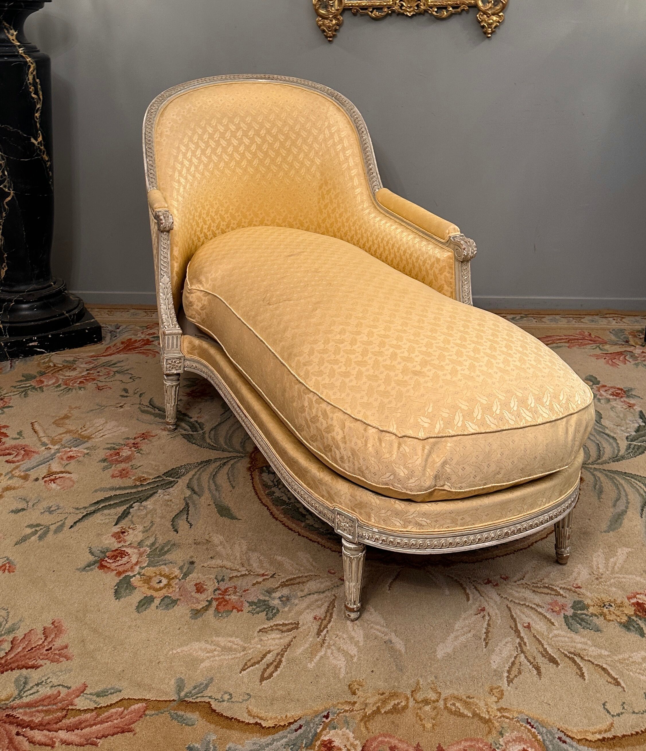 Meridienne de Style Louis XVI bois laqué vers 1900 | Selency