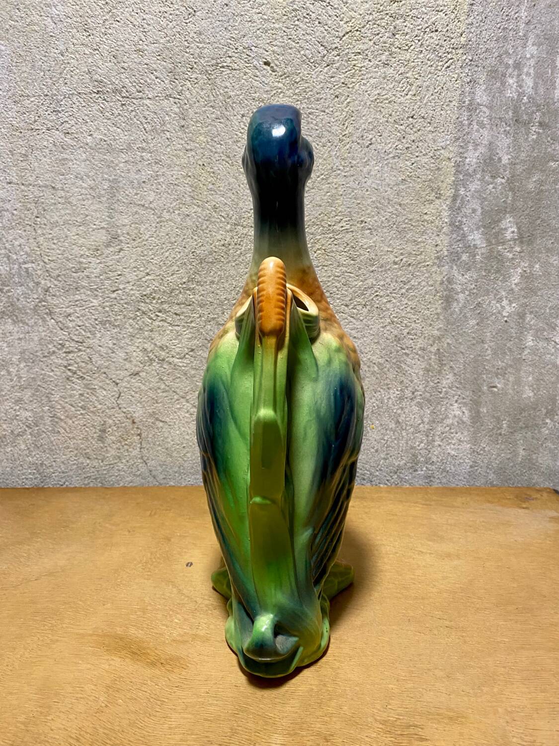 Pichet en barbotine, Canard, manufacture St Clement | Selency