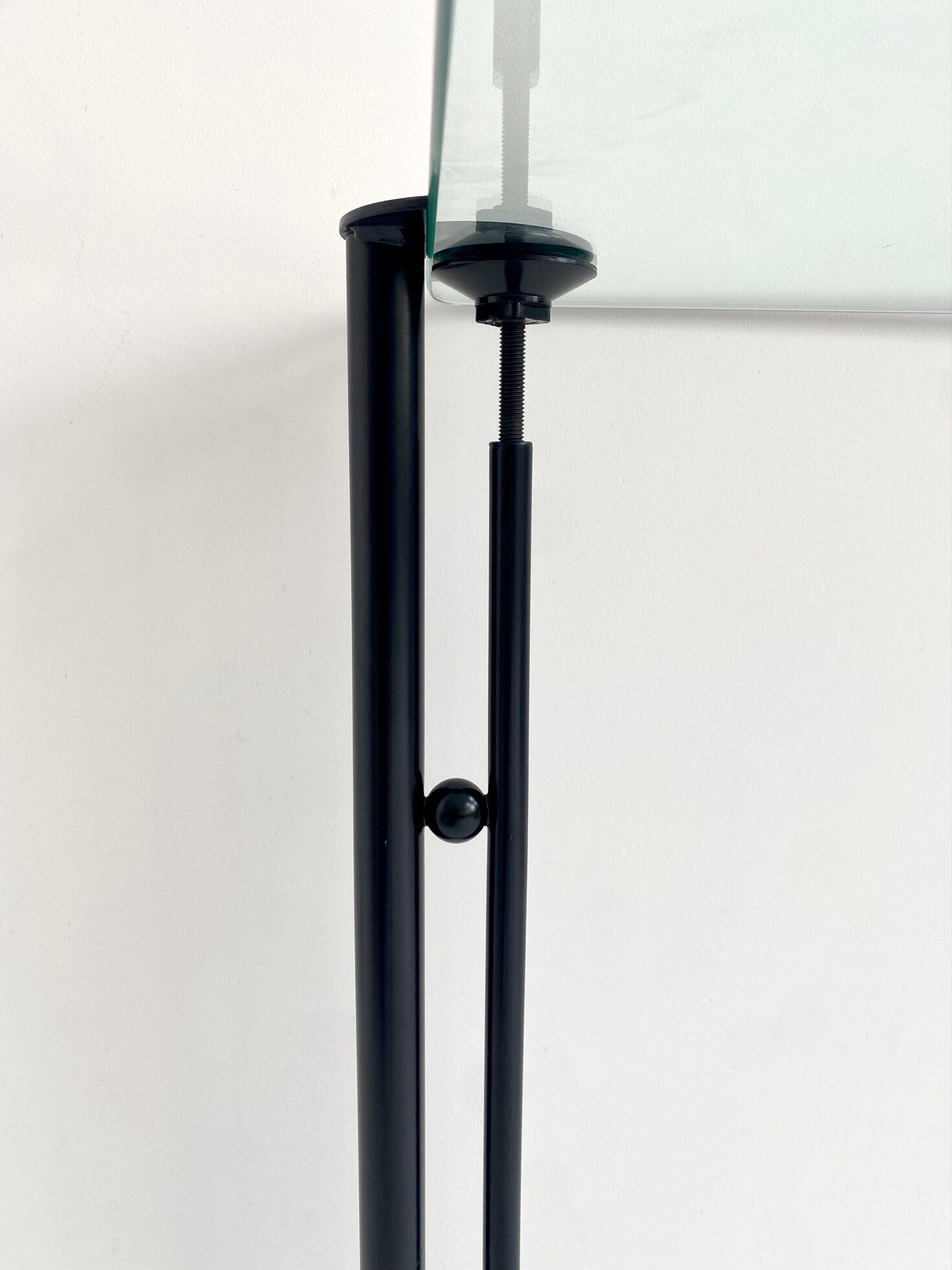 Table Joe Ship de Philippe Starck, 1982 | Selency