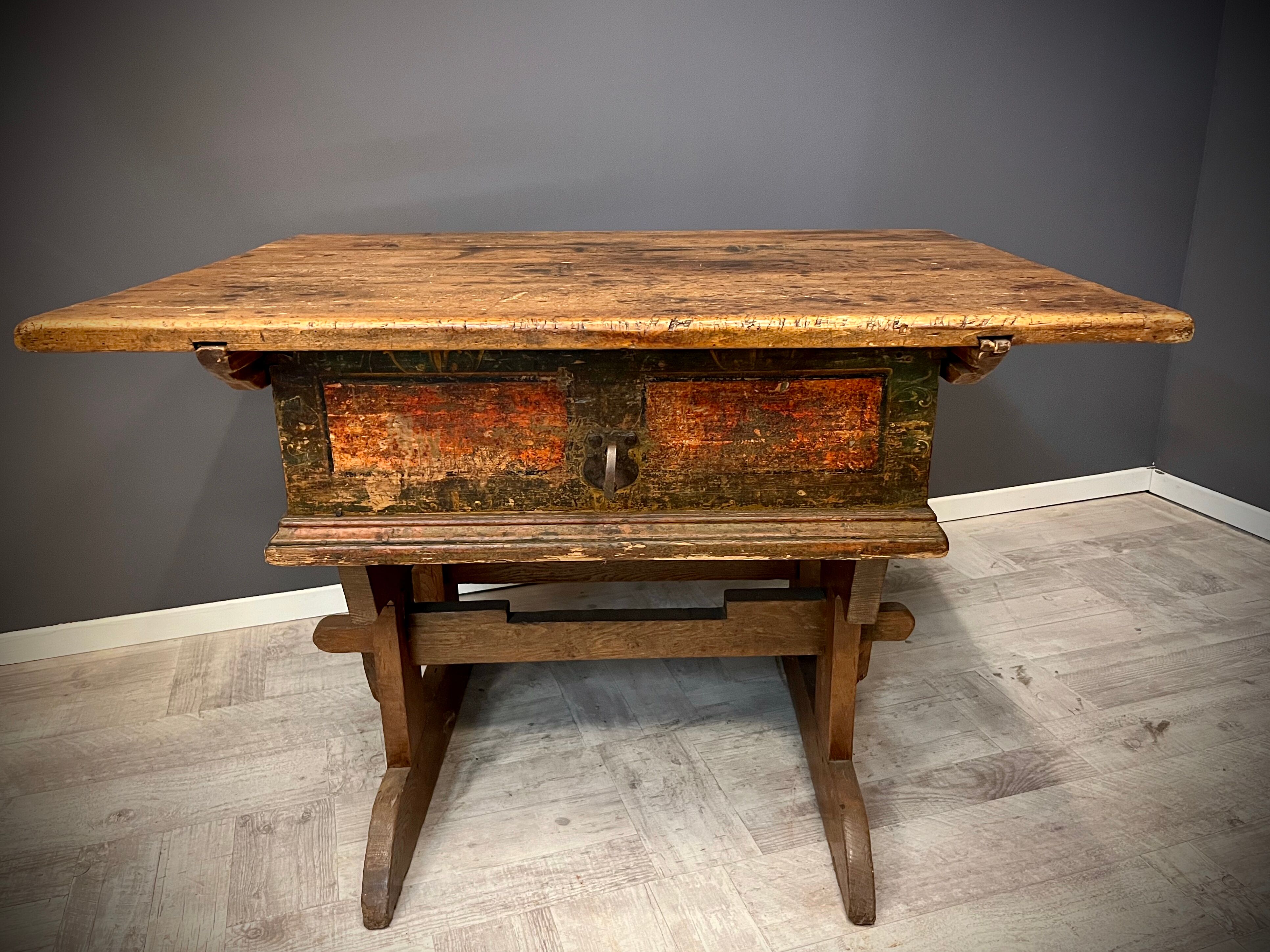 Table de changeur du 18ème siècle | Selency