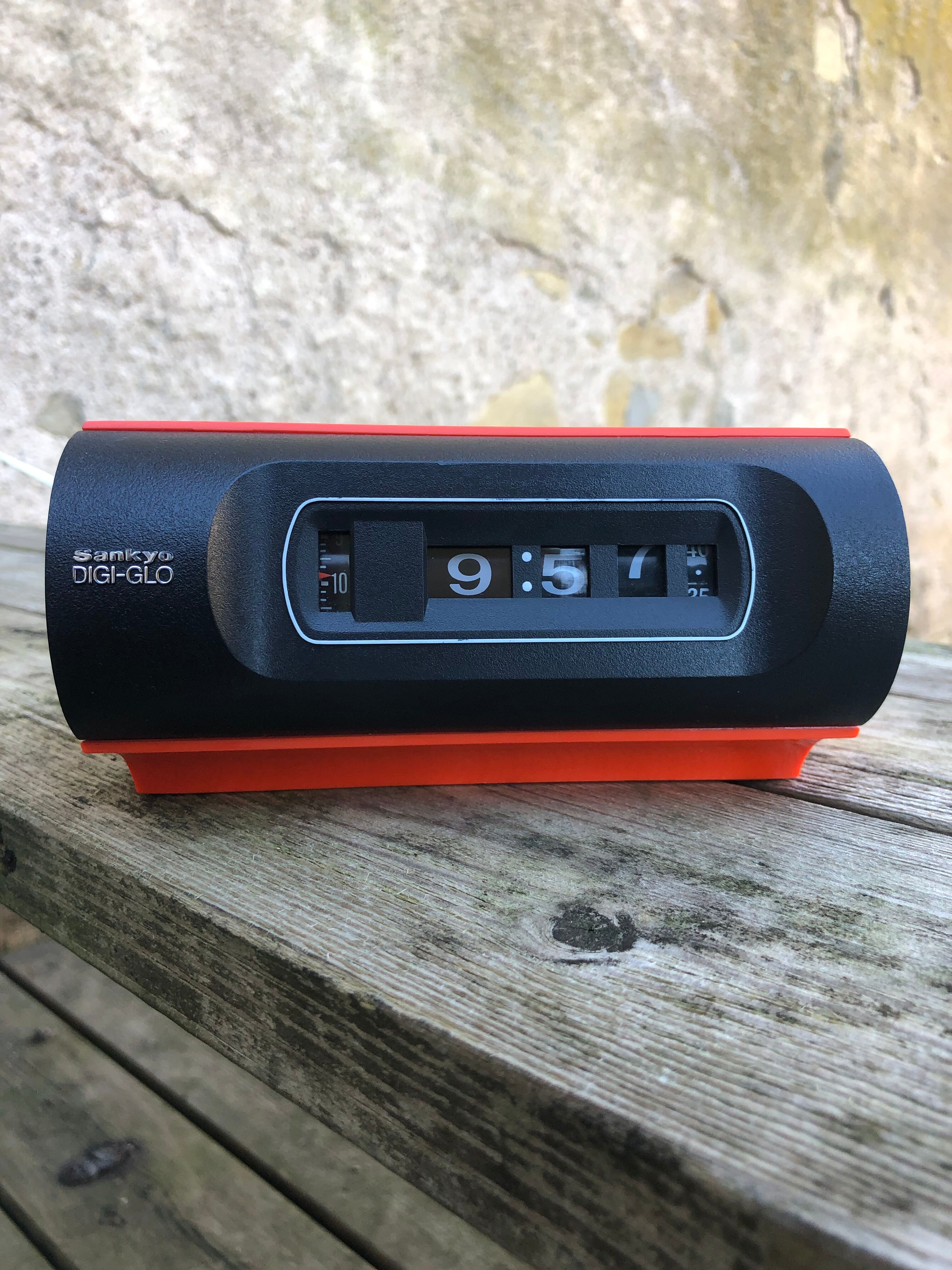 Réveil orange Sankyo Digi-Glo | Selency
