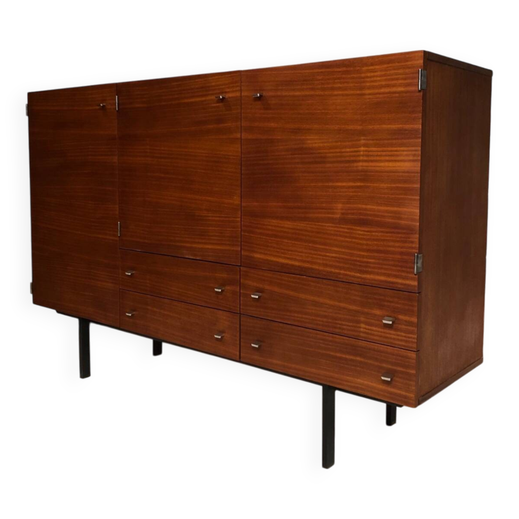 Buffet en teck par Pierre Guariche pour Meurop | Selency