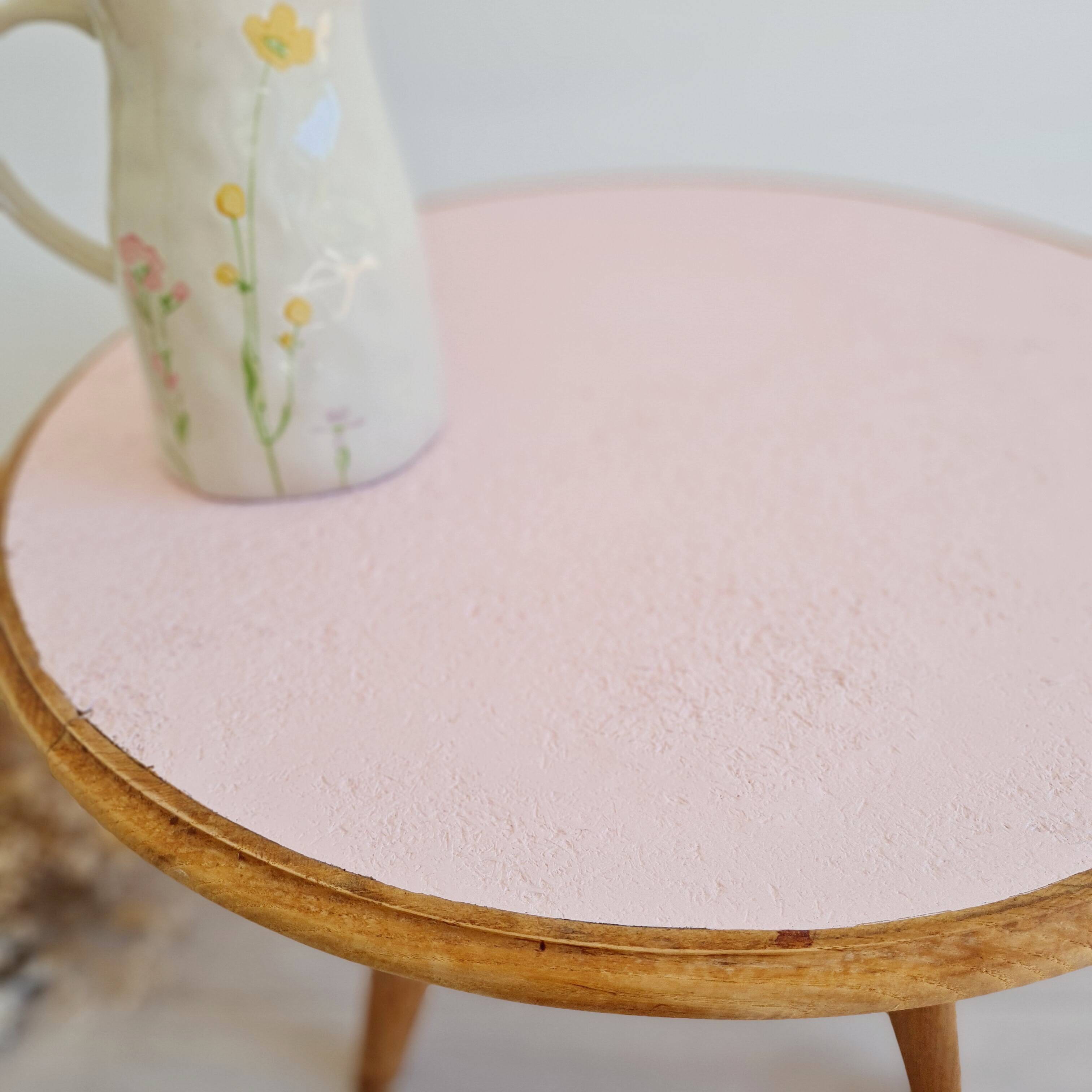 Table basse tripode plateau rond rose | Selency