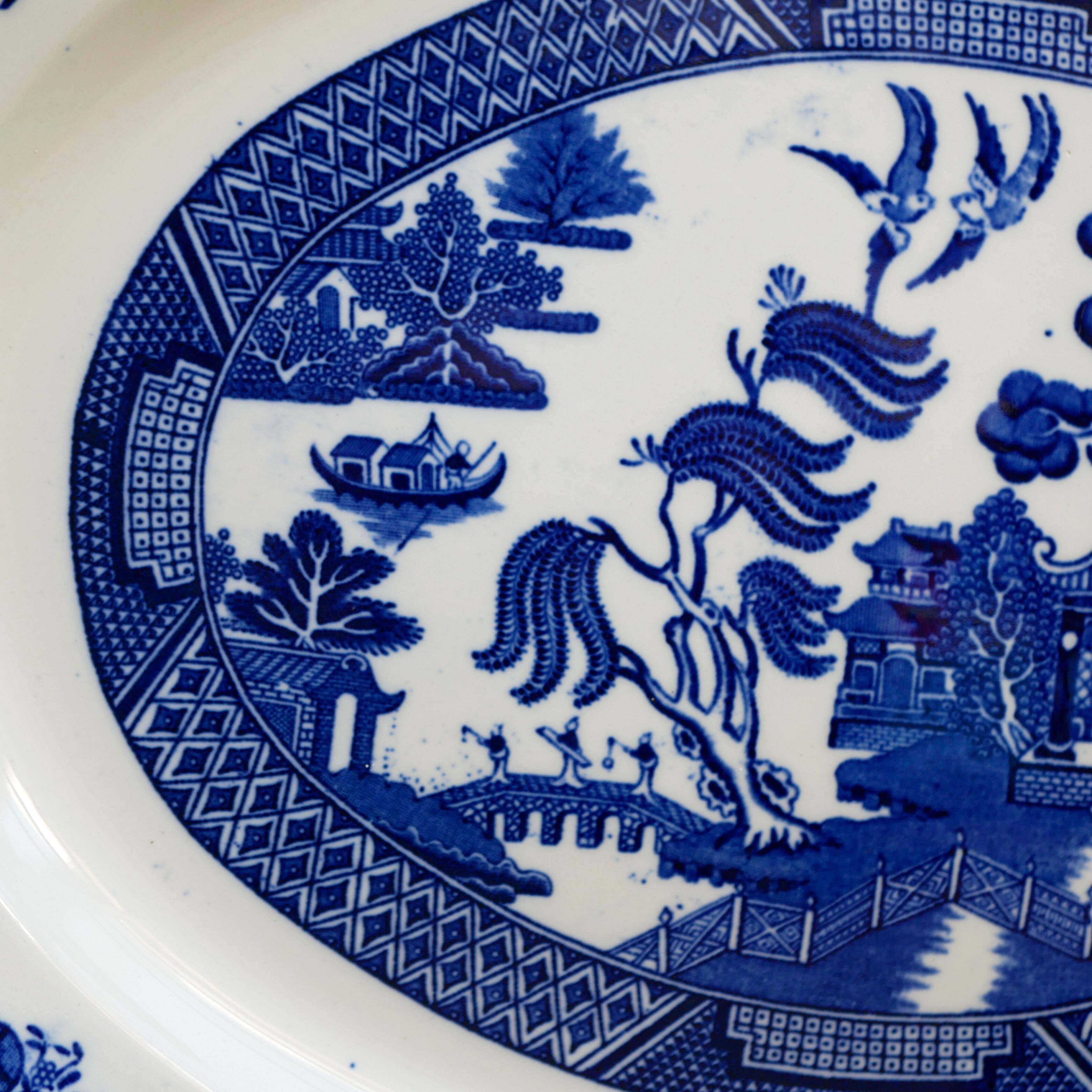 Plat ancien à motif Blue Willow : Fenton James Kent China, vers 1910 ...