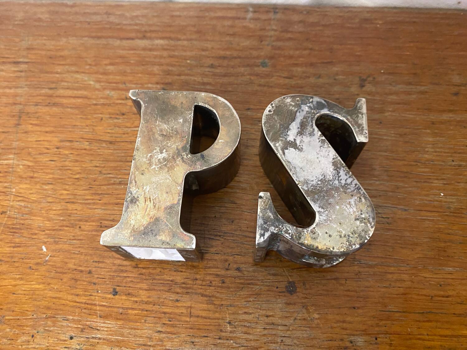 Paire De Saleron Ancien Sel Poivre Metal Argenté Salière Poivrier Vint ...