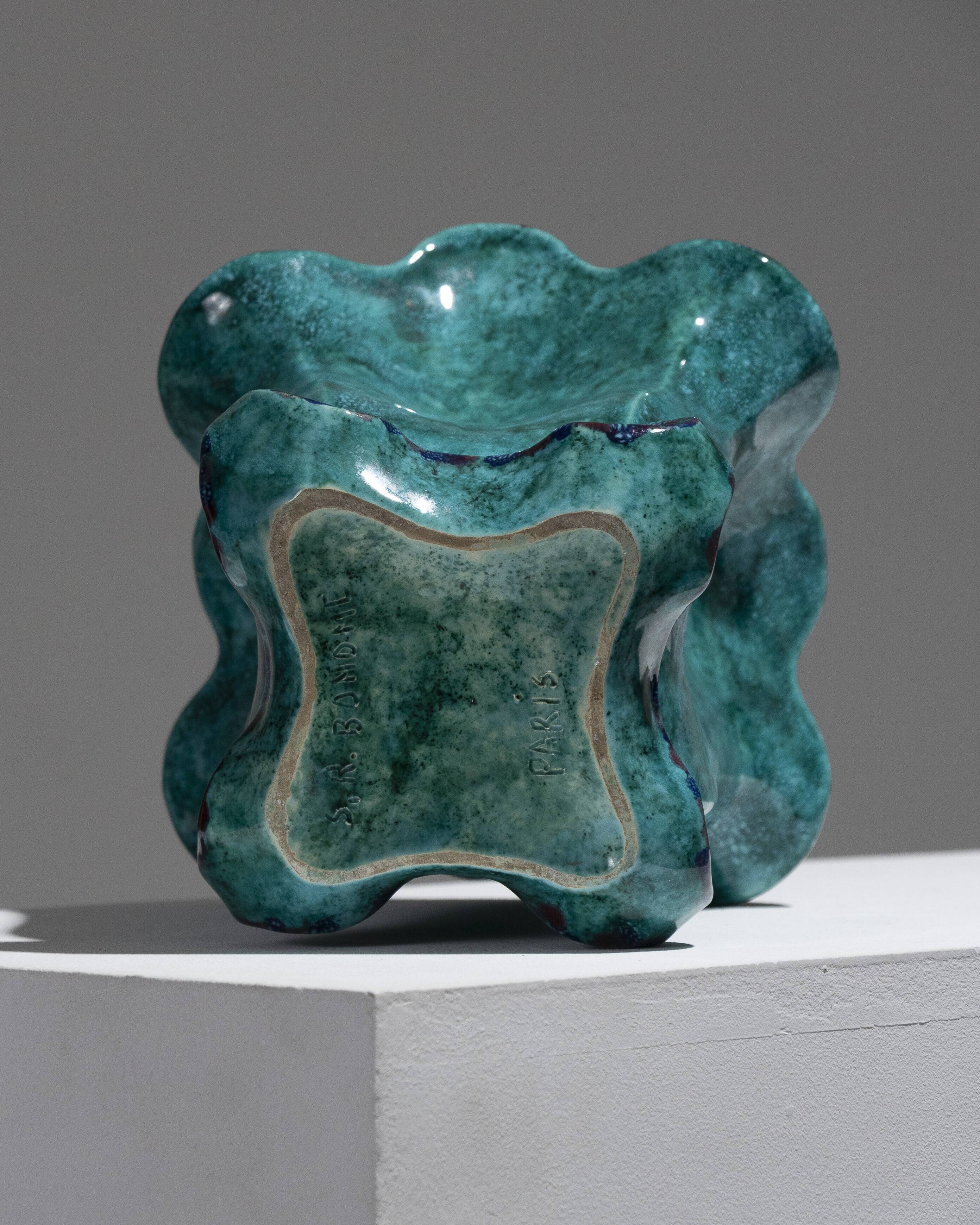 Vase à volutes en céramique turquoise, s. r. bonome, 1940s | Selency