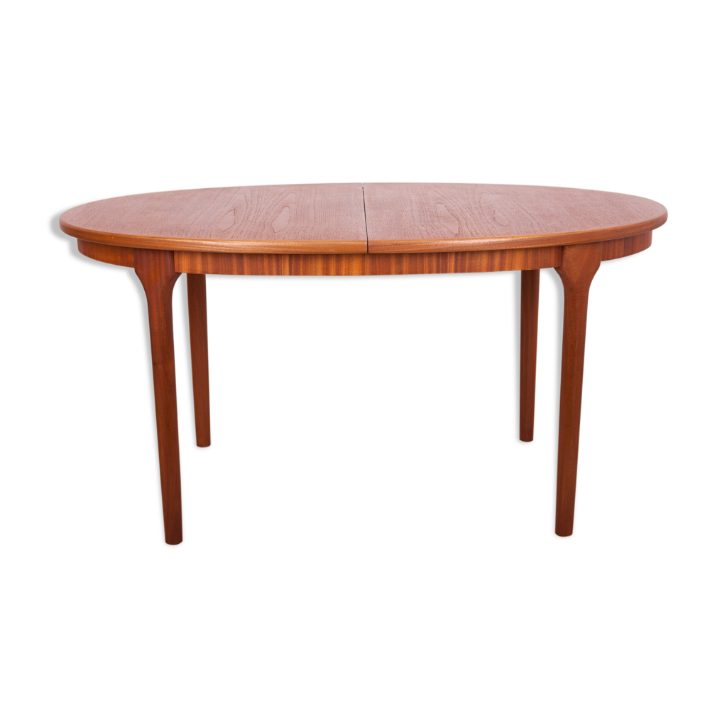 Vintage extendable dining table from Mcintosh | Selency