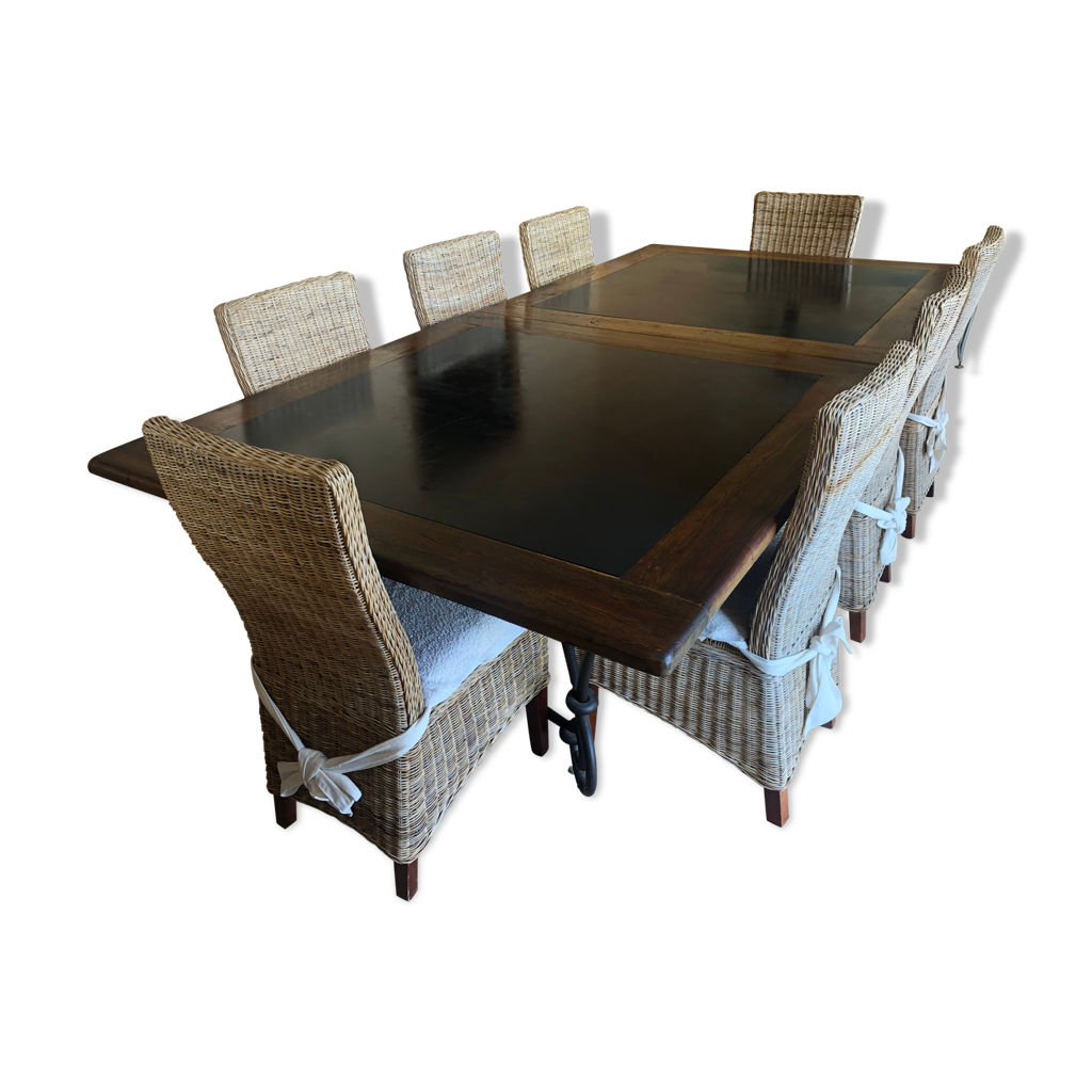 Table en pierre noire et bois avec ses huit chaises | Selency