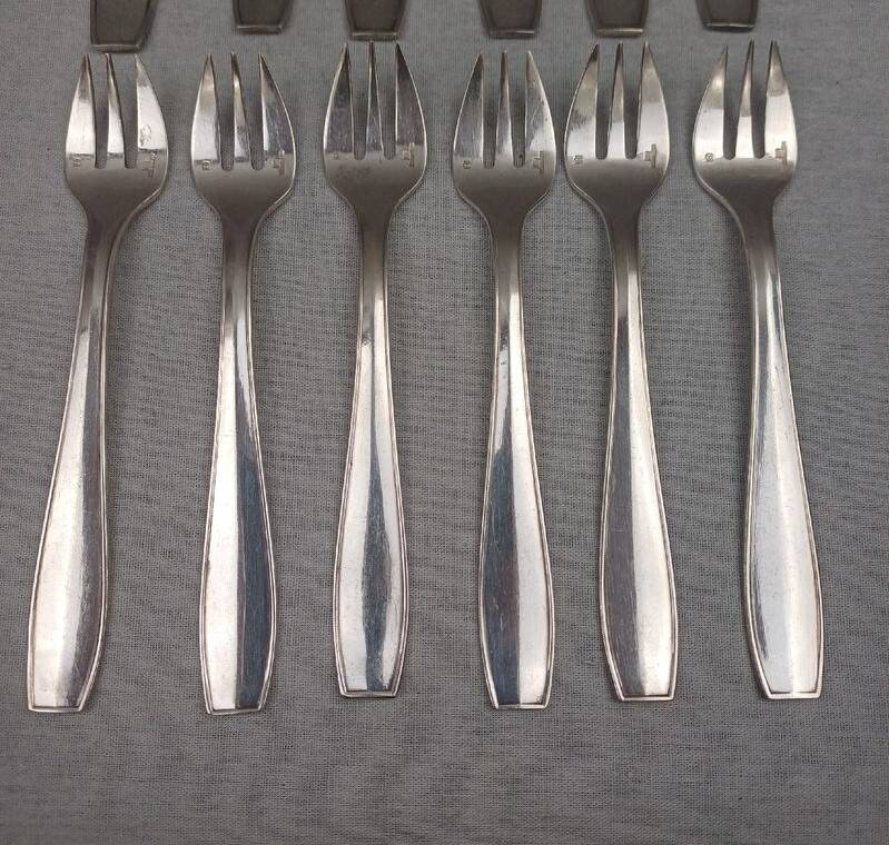 Christofle atlas - 12 fourchettes à huitre métal argenté tbe | Selency