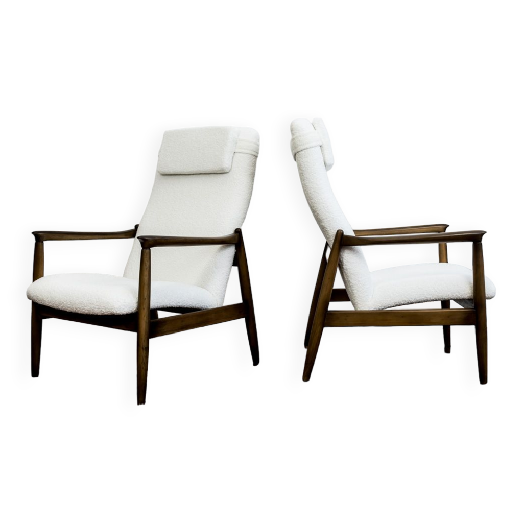 Paire de fauteuils blancs boucle gfm 64 à dossier haut par edmund homa ...