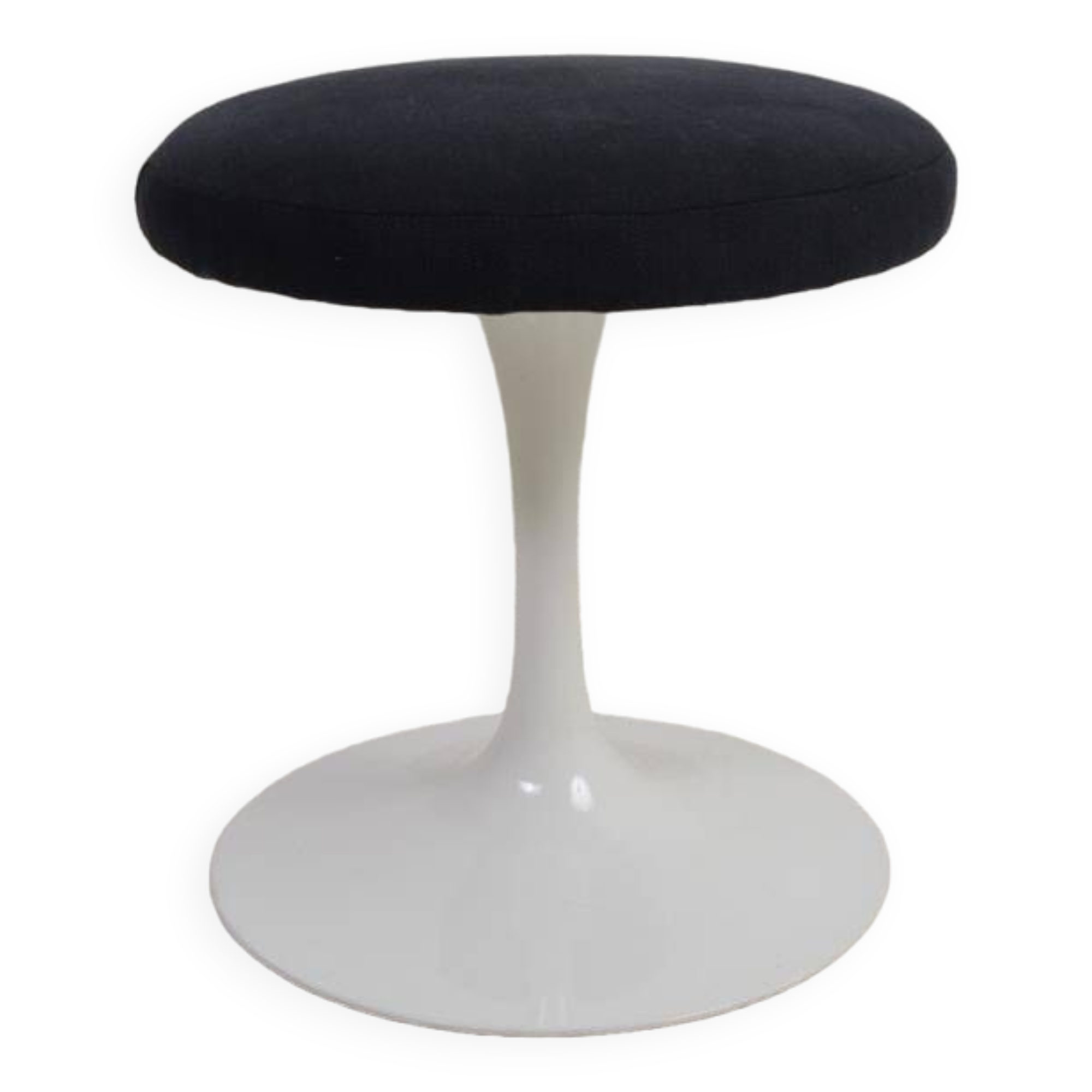 Tabouret de Eero Saarinen pour Knoll. Datant des années 80. | Selency