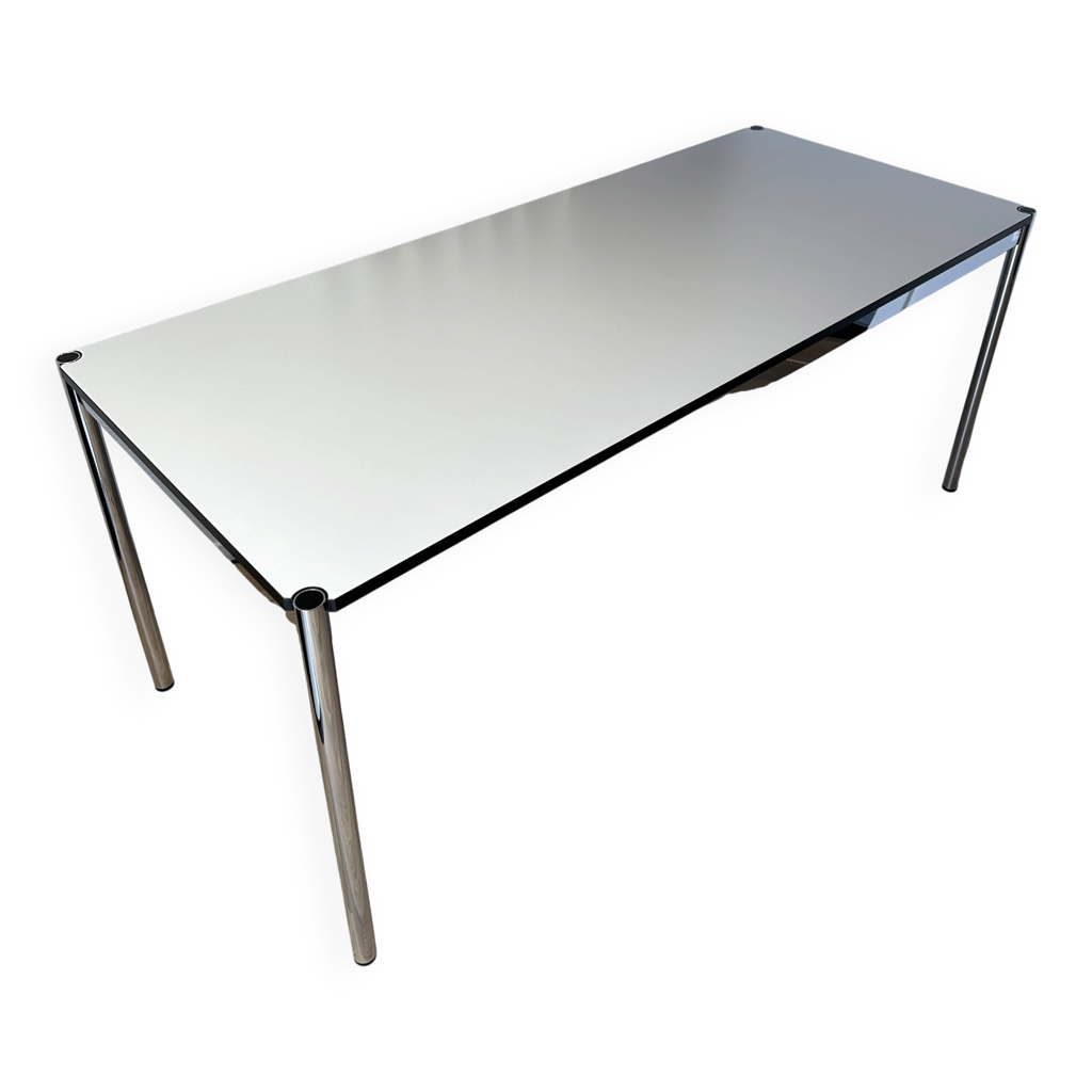 Bureau USM Haller en stratifié gris perle | Selency