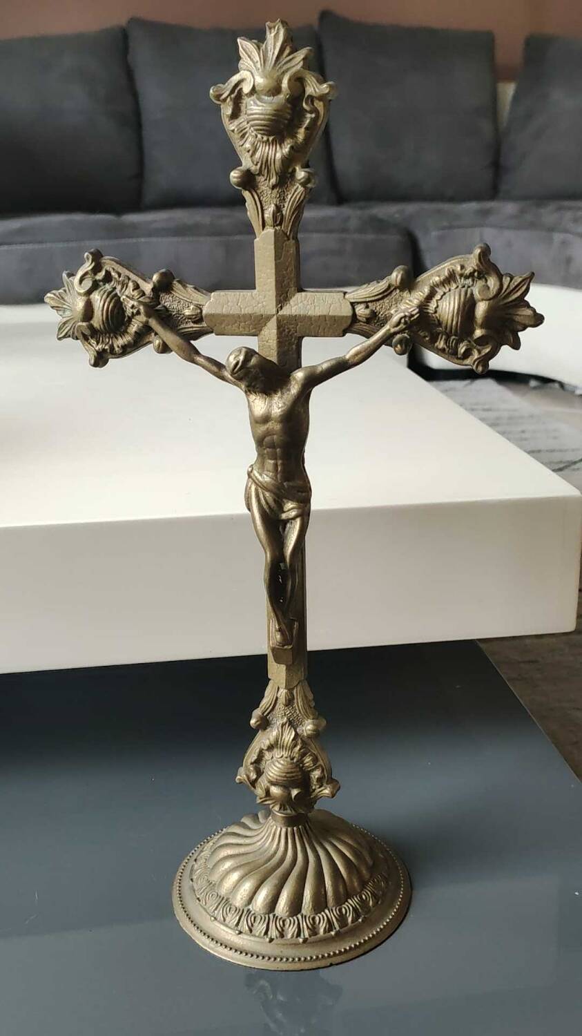 Antique crucifix/standing cross of jesus christ/altar inri. in cracked ...
