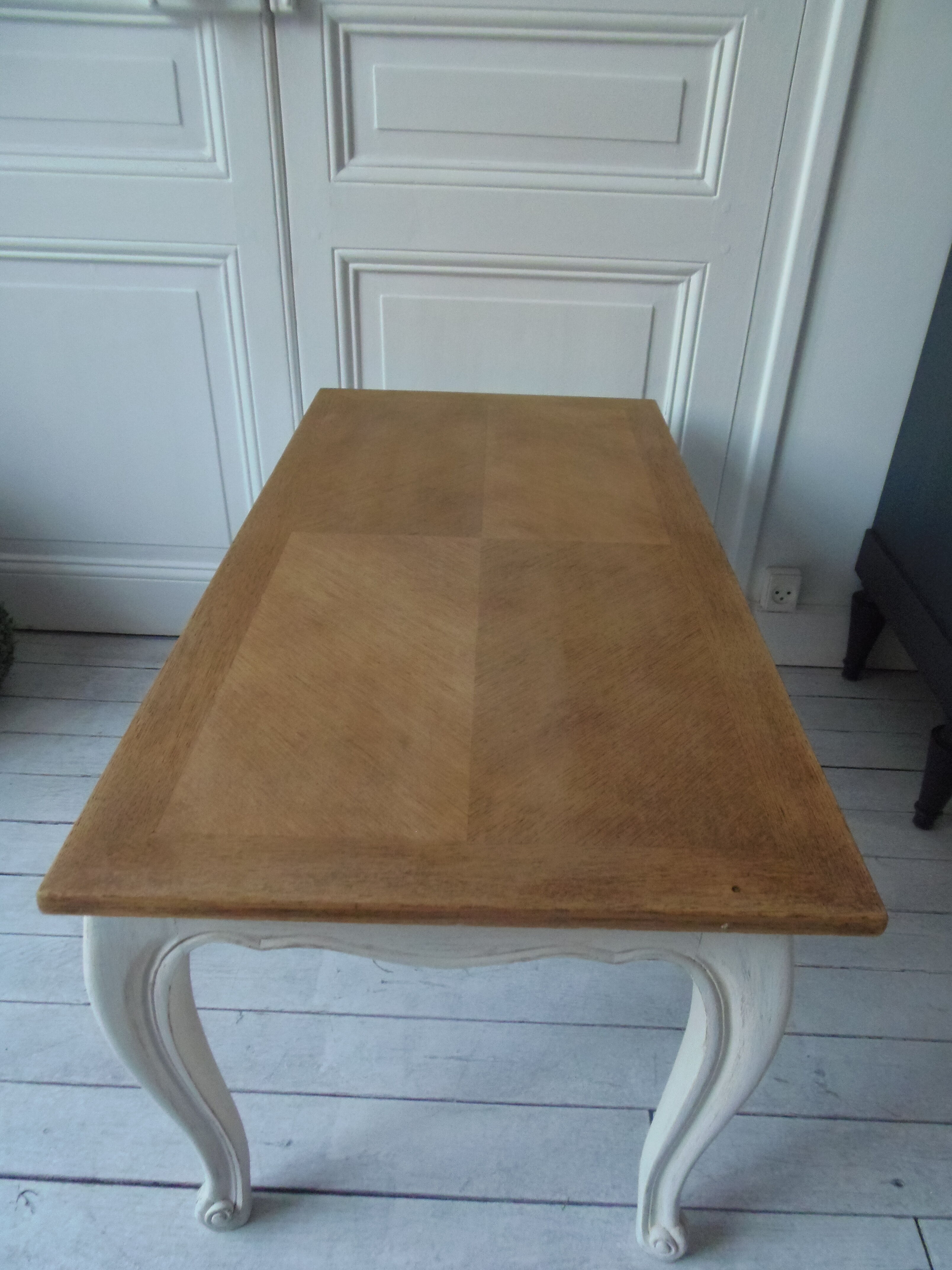 Table low old style Louis XV oak patina base Pearl gray waxed finish ...