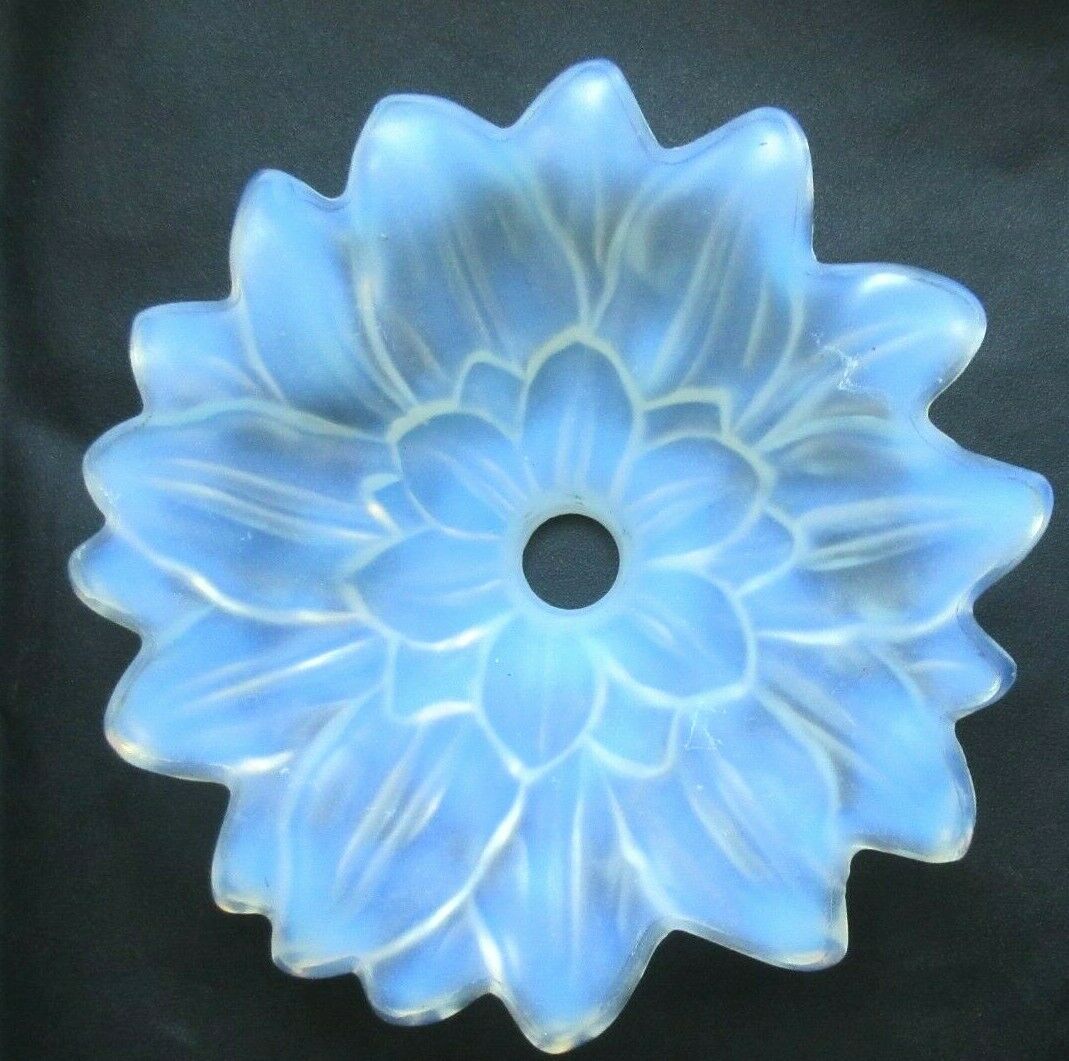 Tulipe de lampe ezan vasque verre opalescent art-déco: fleur de dahlia ...