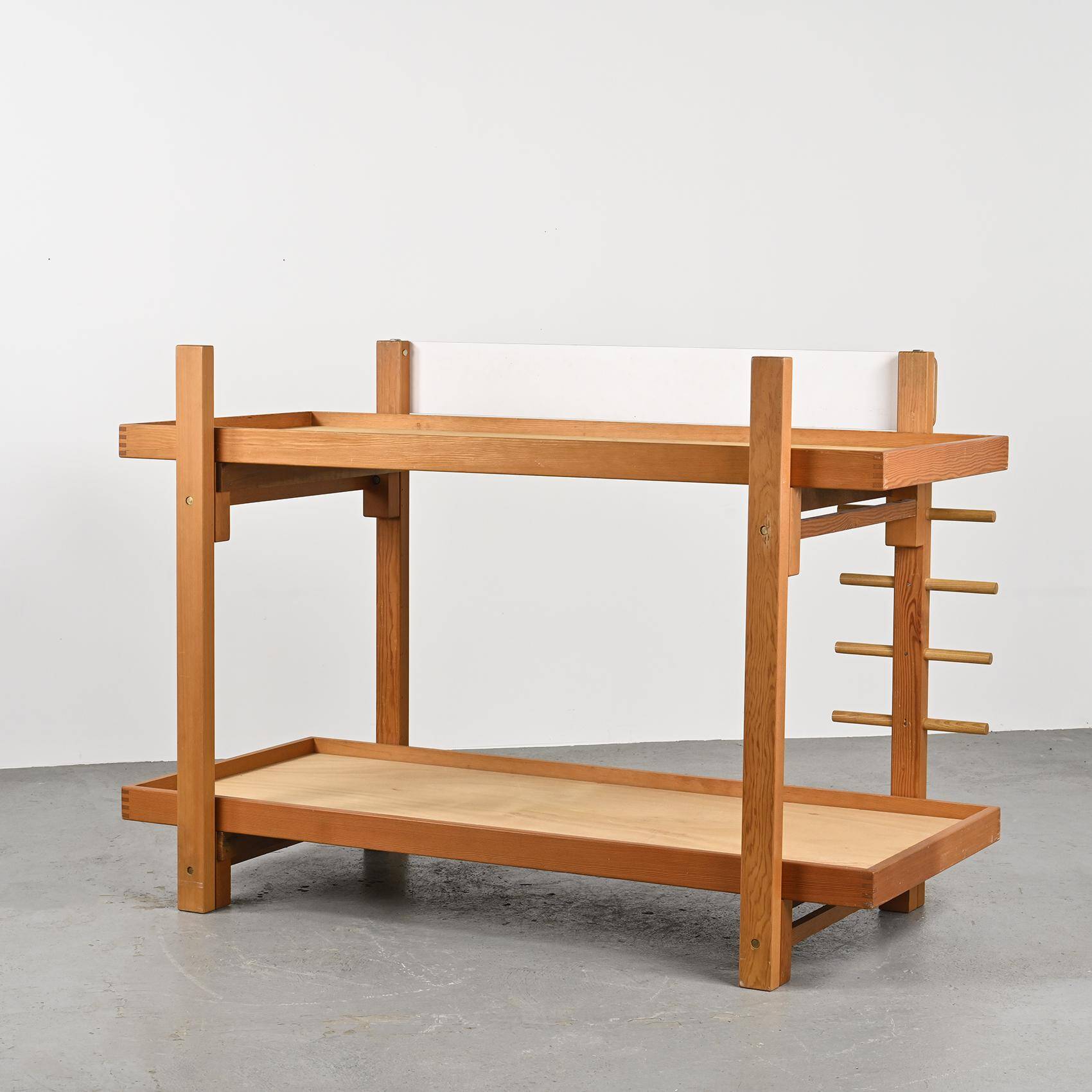 Lits superposés par Roger Fatus for Sentou circa 1967 | Selency