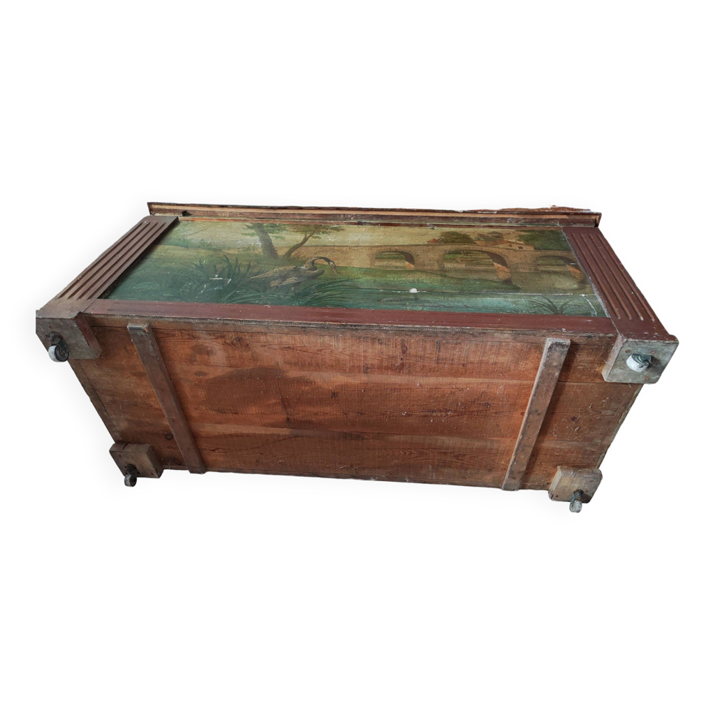 Coffre ancien en bois massif | Selency