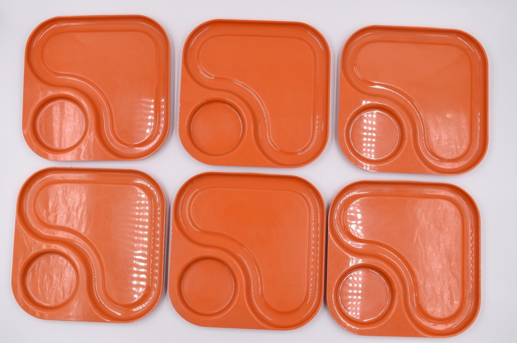 Set de 6 assiettes Guzzini orange à compartiments années 70 vintage ...