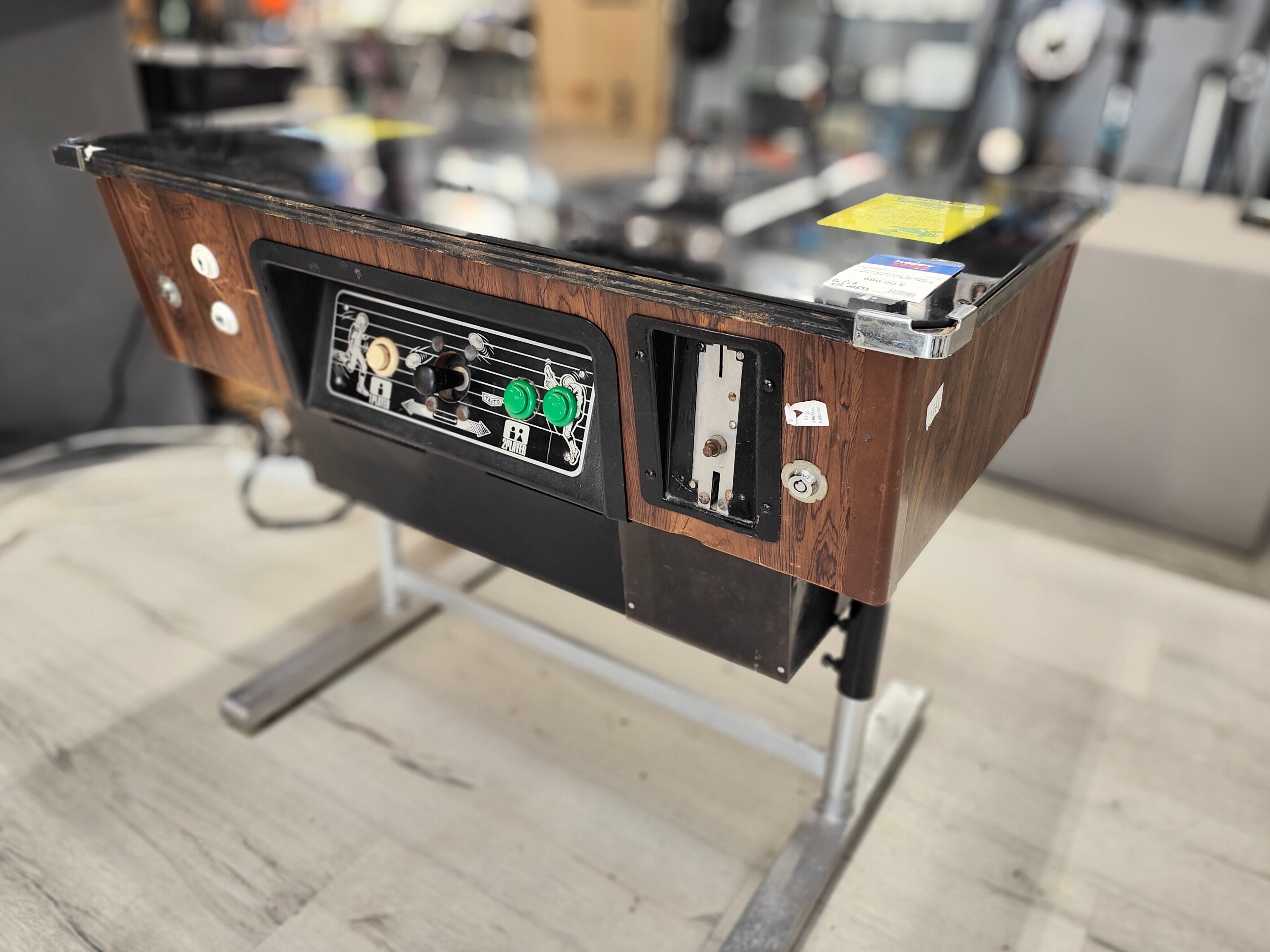 Table de jeux arcade cocktail Taito avec 60 jeux | Selency